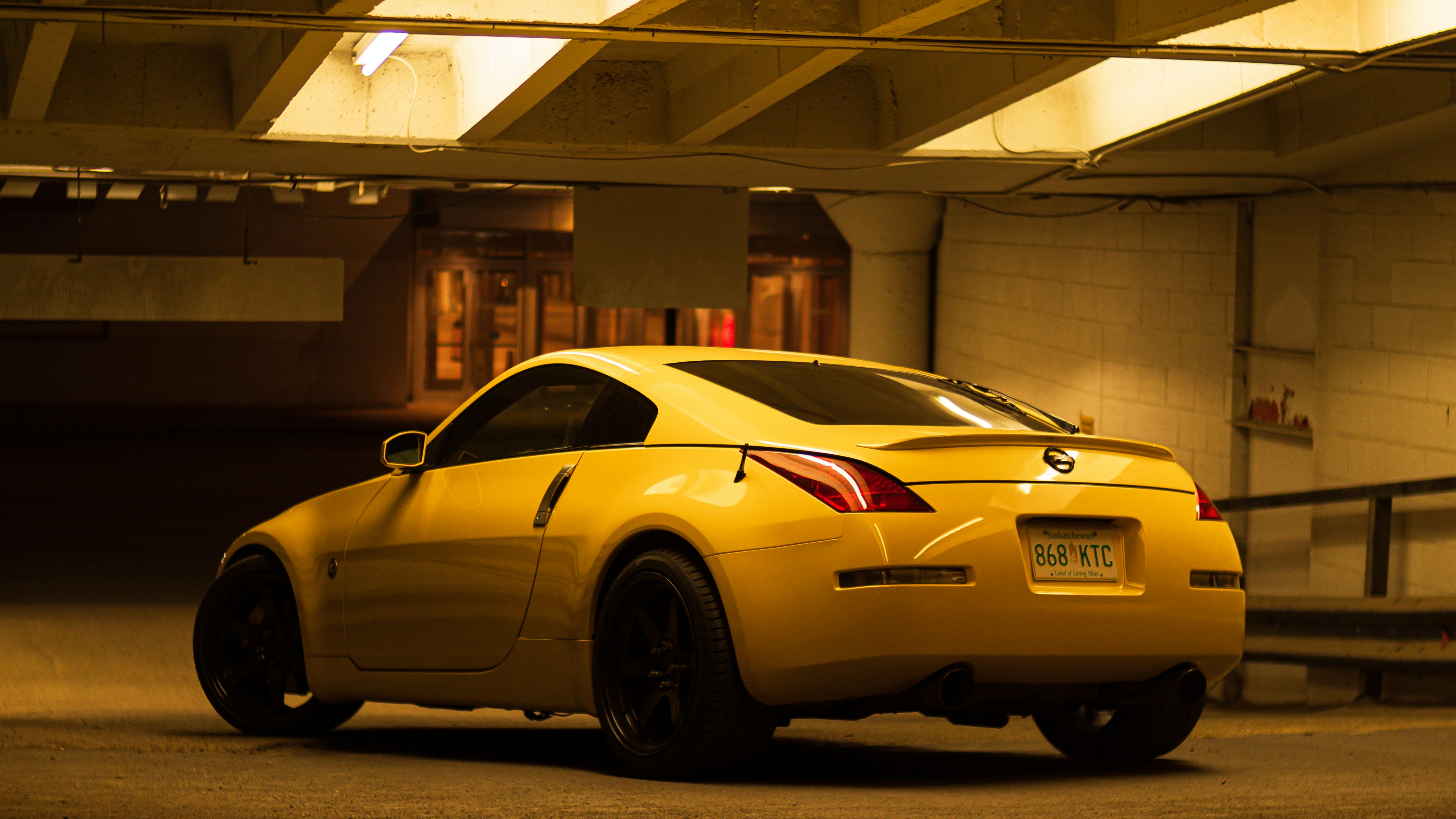 Midnight Parking: Yellow Vector under Fluorescent Veil