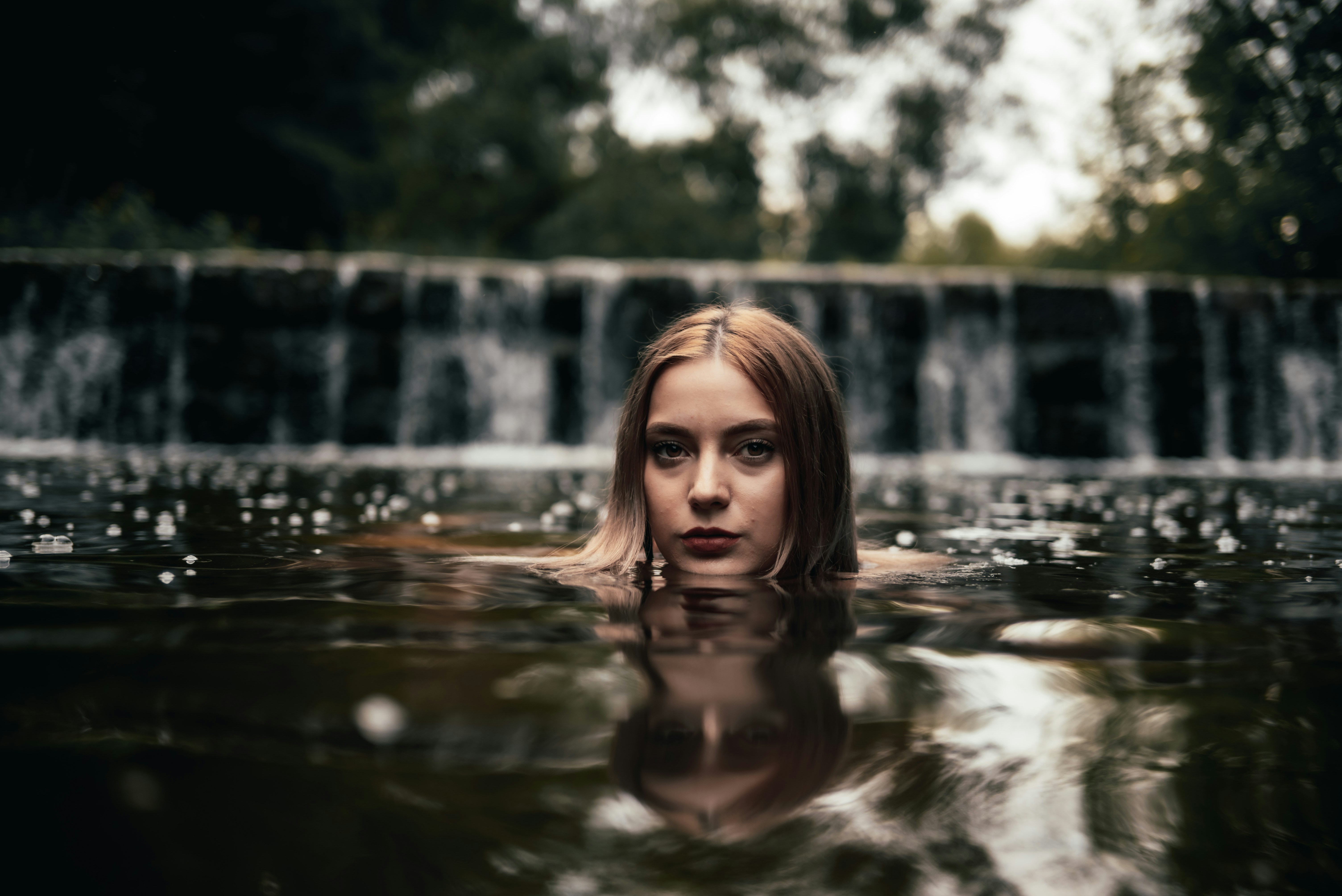 500+ Girl Water Pictures [HD] | Download Free Images on Unsplash