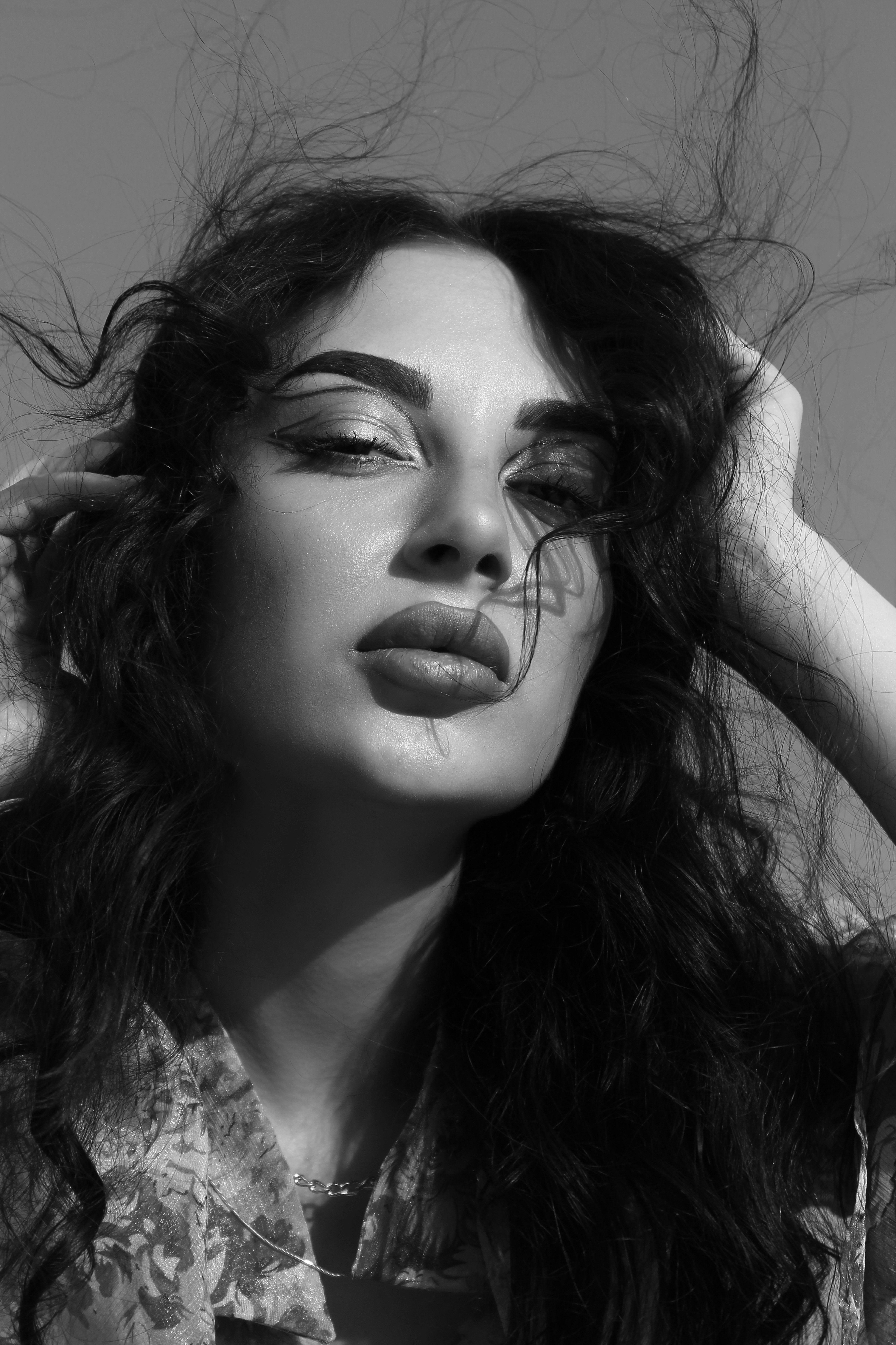 A woman with long hair photo – Free Tabriz Image on Unsplash