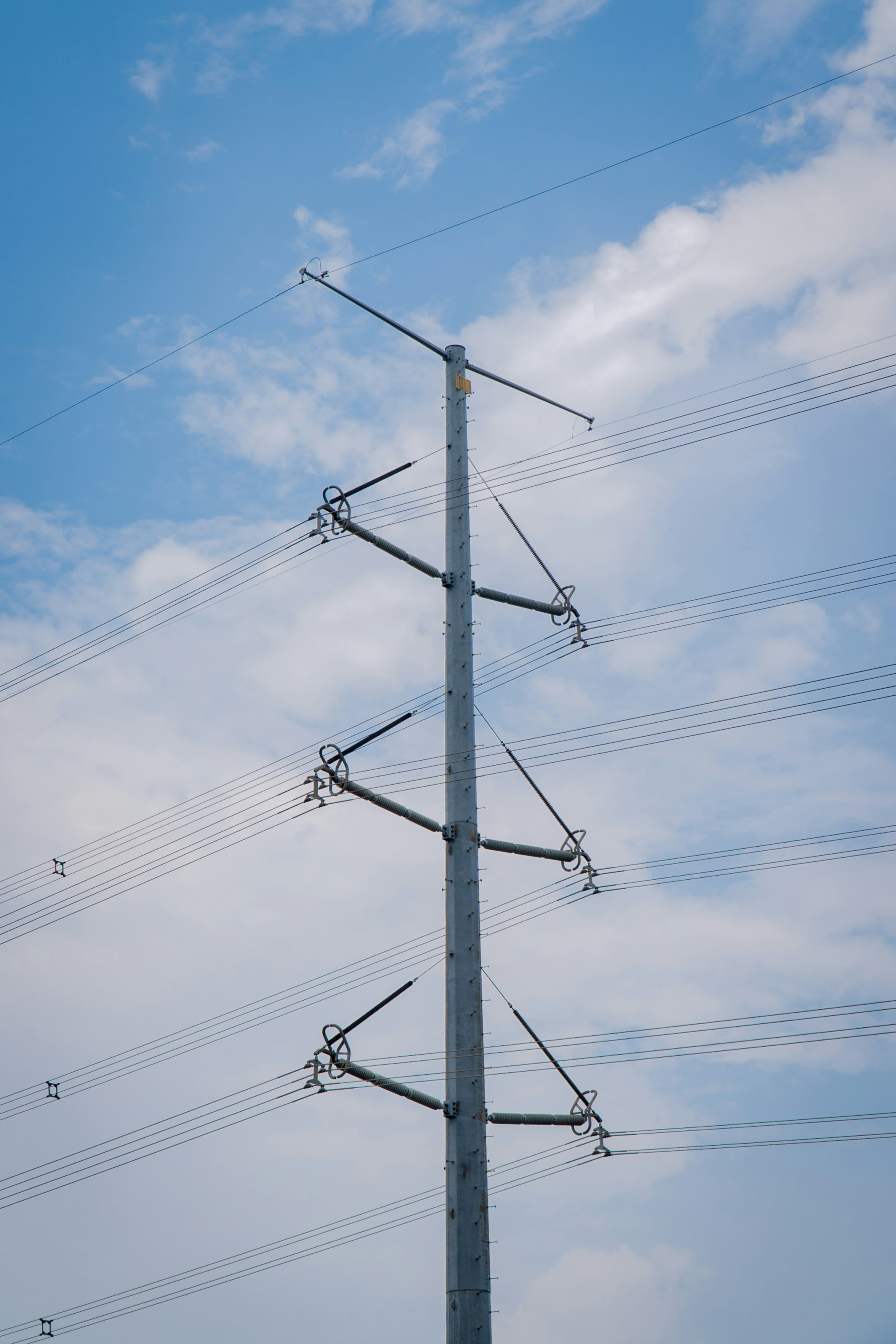A power line with many wires photo – Free Cables Image on Unsplash