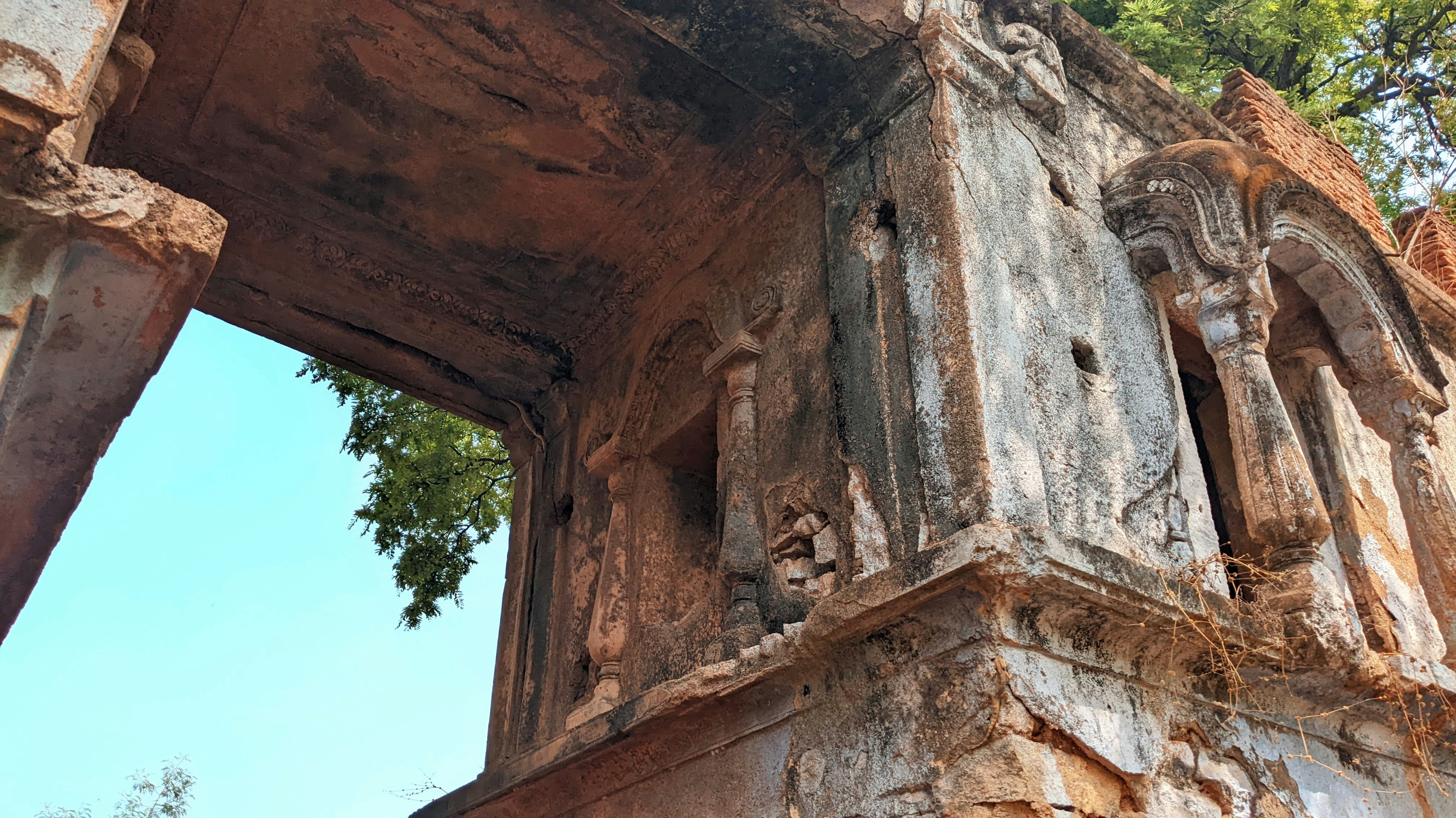 A large rock structure photo – Free Building Image on Unsplash