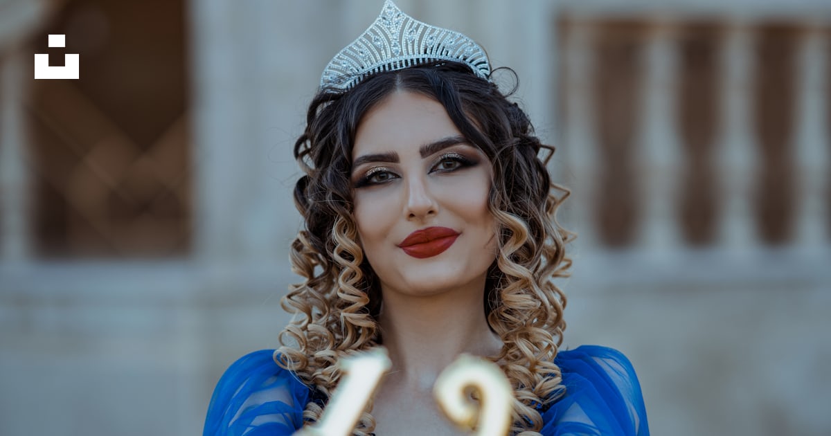 A Person In A Blue Dress Holding Ice Cream Cones Photo Free Happy Image On Unsplash