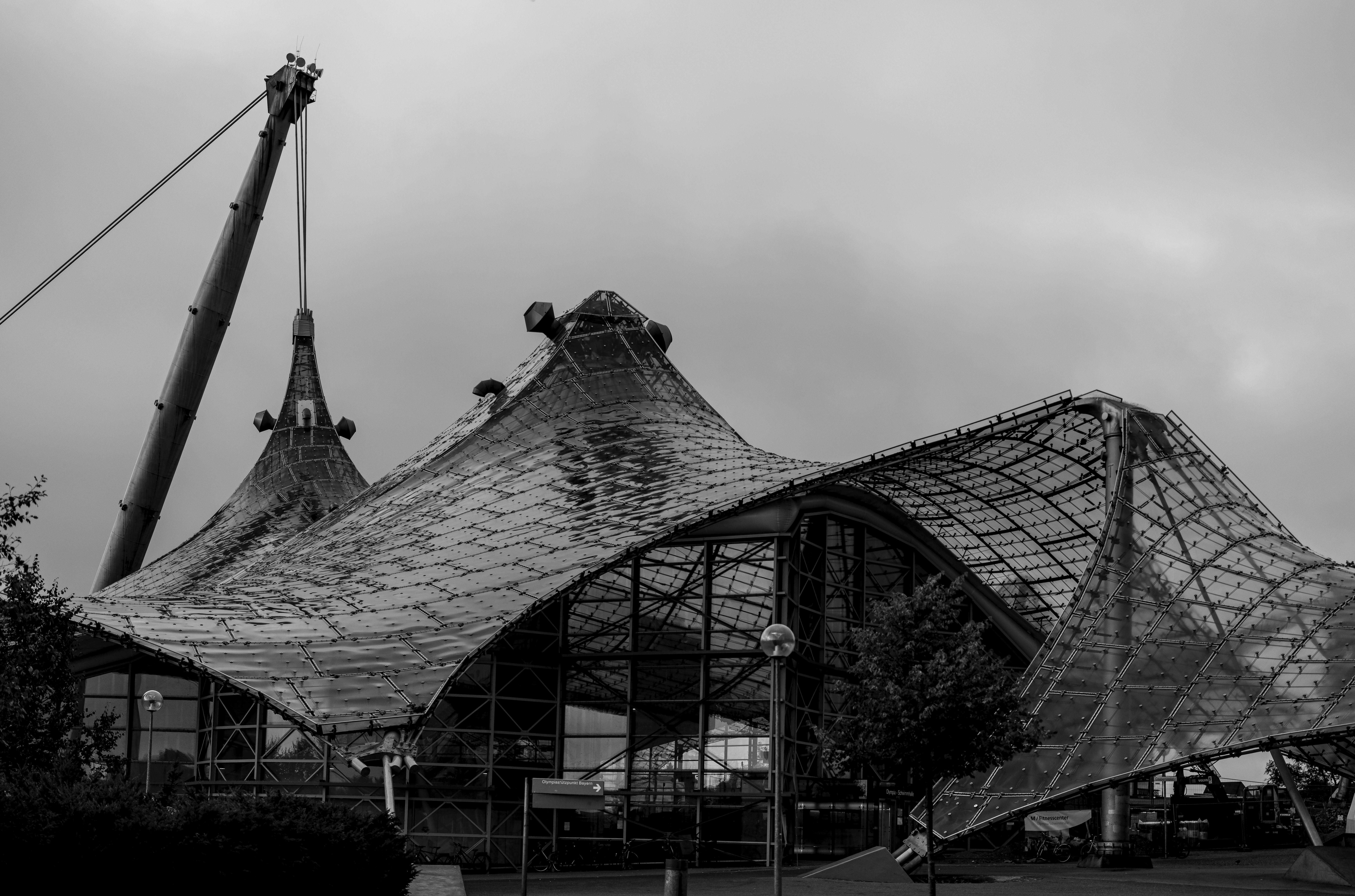 Undulating Canopy: The Tented Structure of an Architectural Landmark