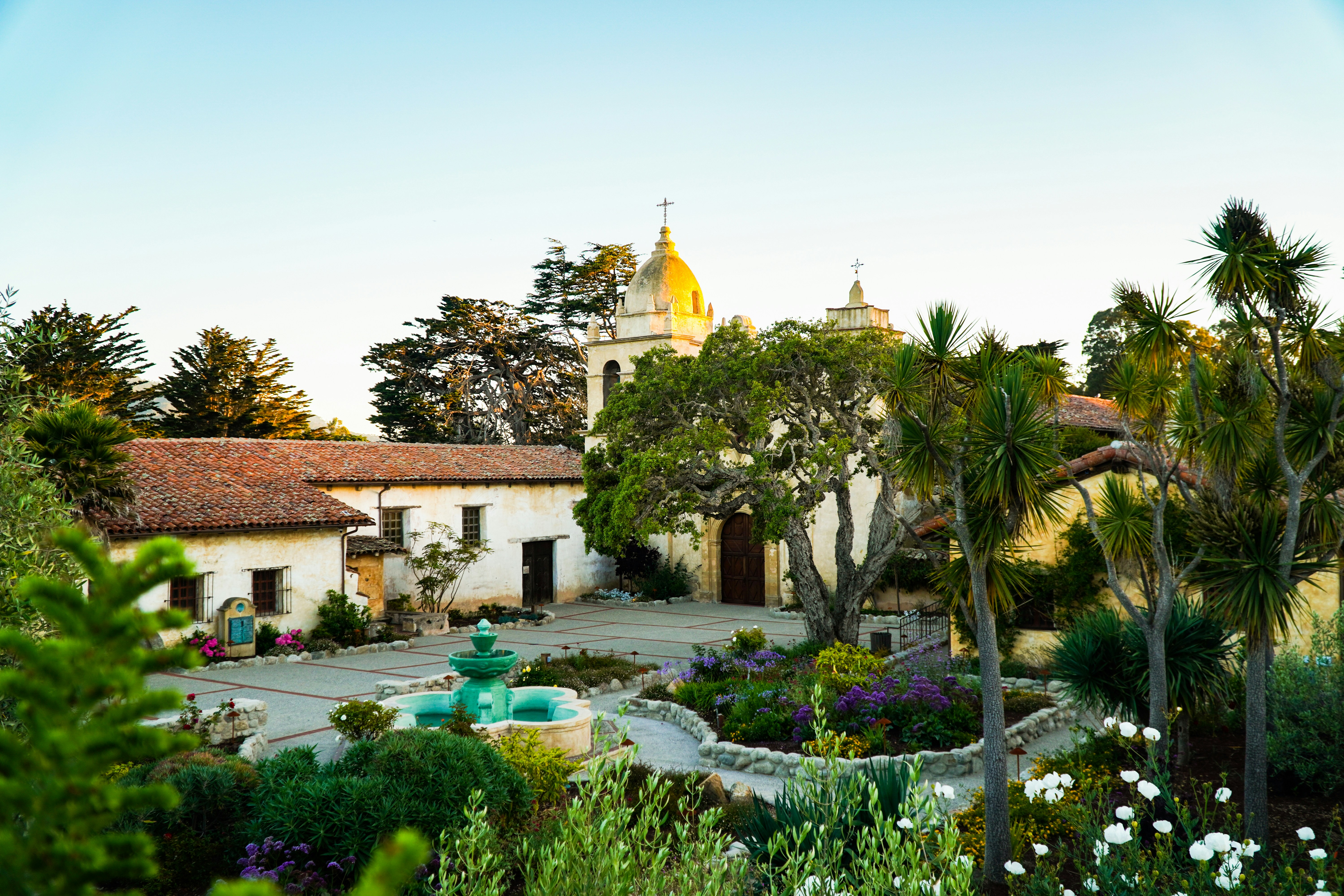 Golden Dome Illuminates a Quiet Mission Courtyard