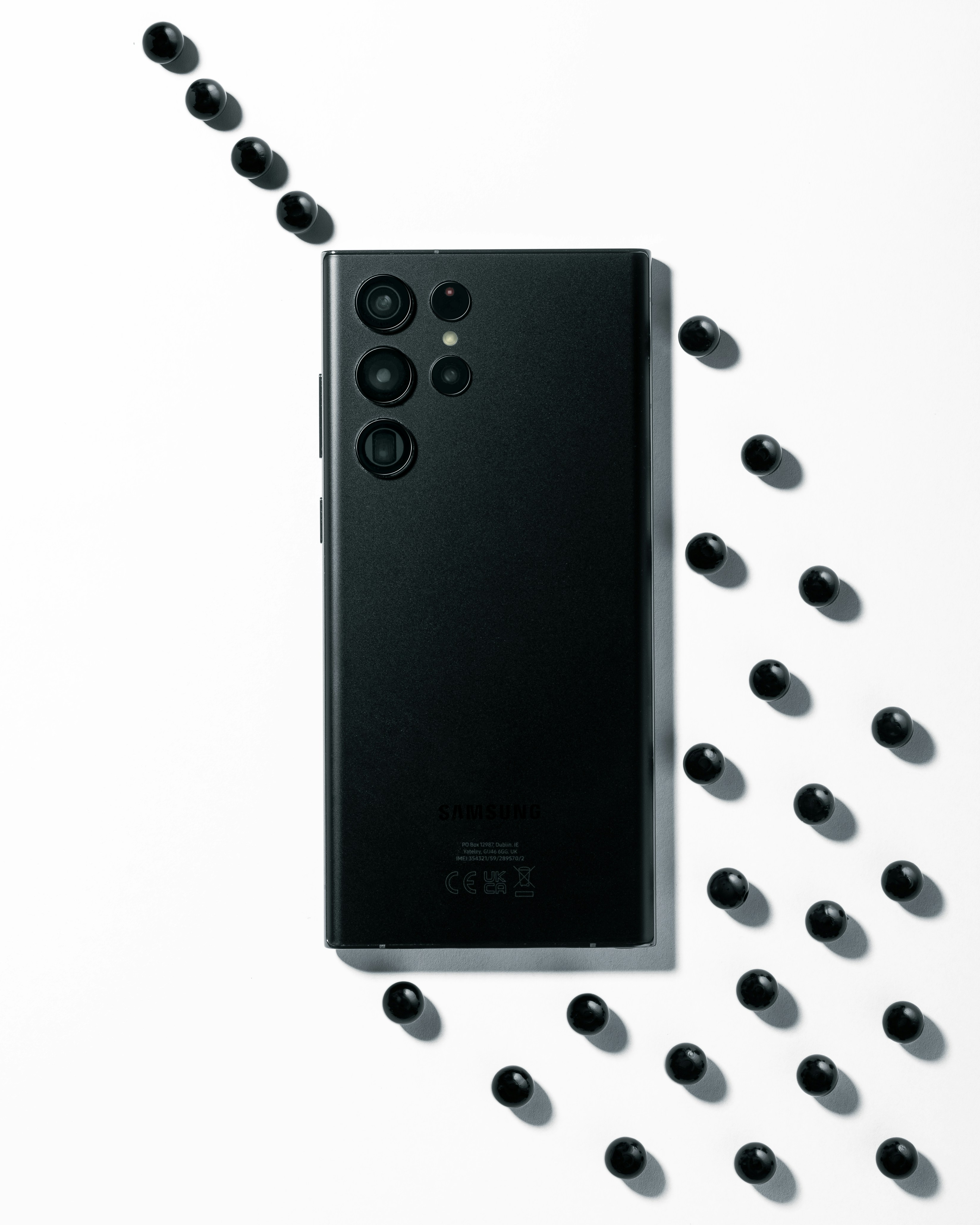 A close up of electronics photo – Free New york Image on Unsplash