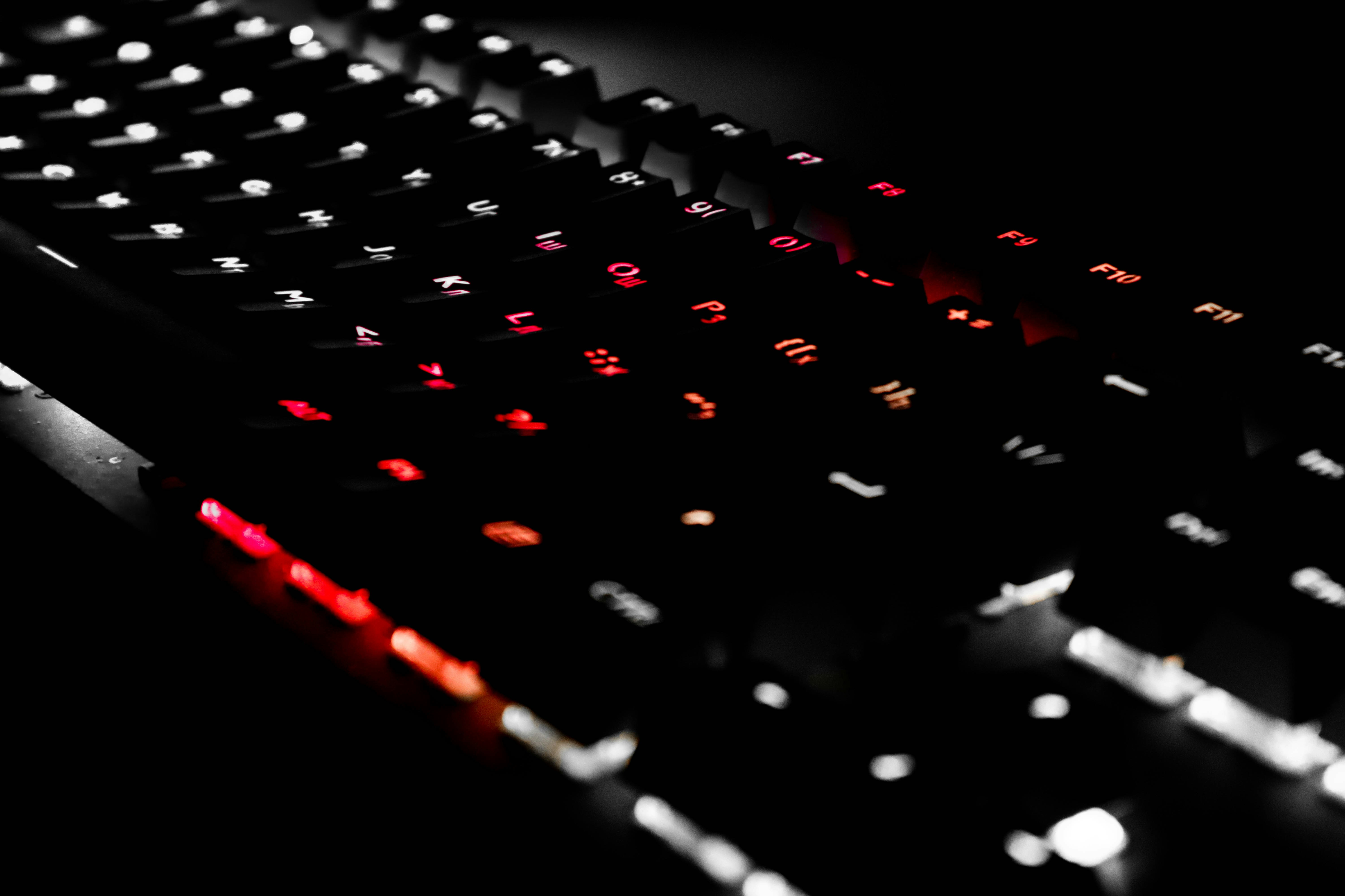 A close up of a keyboard photo – Free Keyboard Image on Unsplash