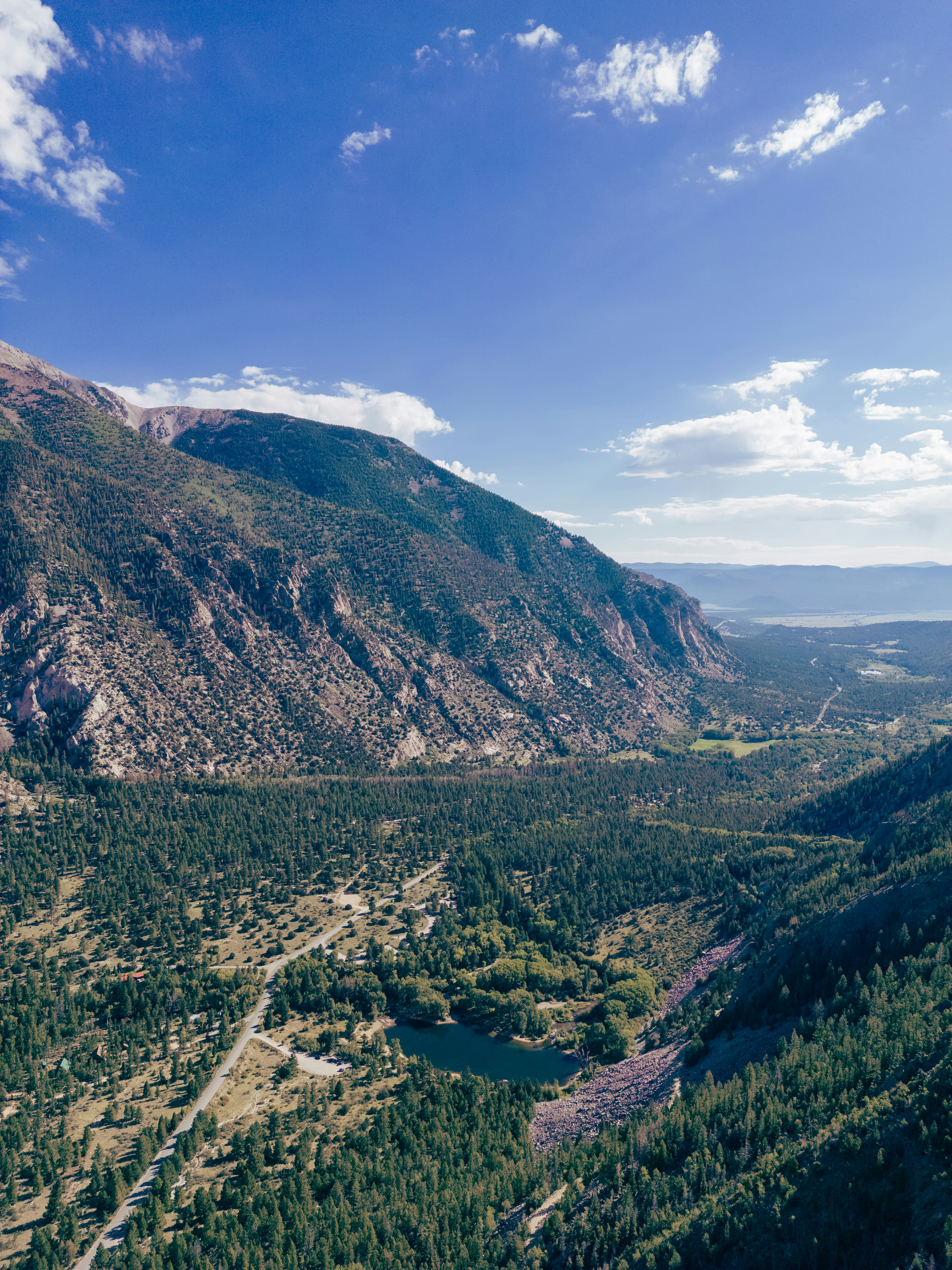 A mountain with a river running through it photo – Free Chaffee county ...
