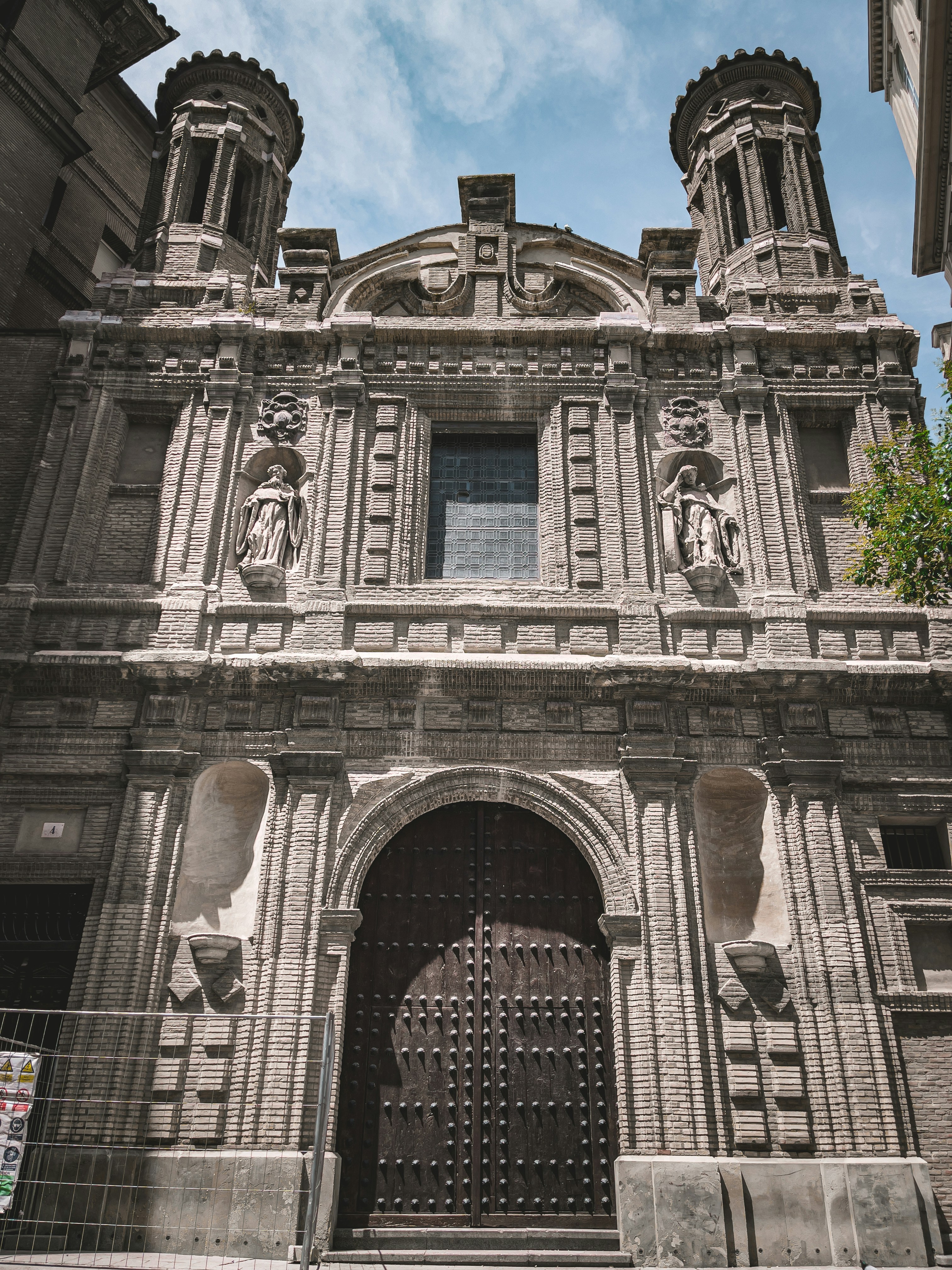 Majestic Facade of Zaragoza's Historic Church