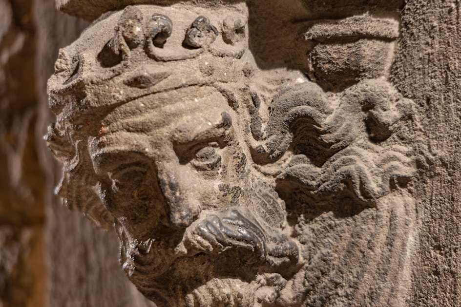 Archaeologists Just Opened King Solomon's Tomb After 3,000 Years - What ...