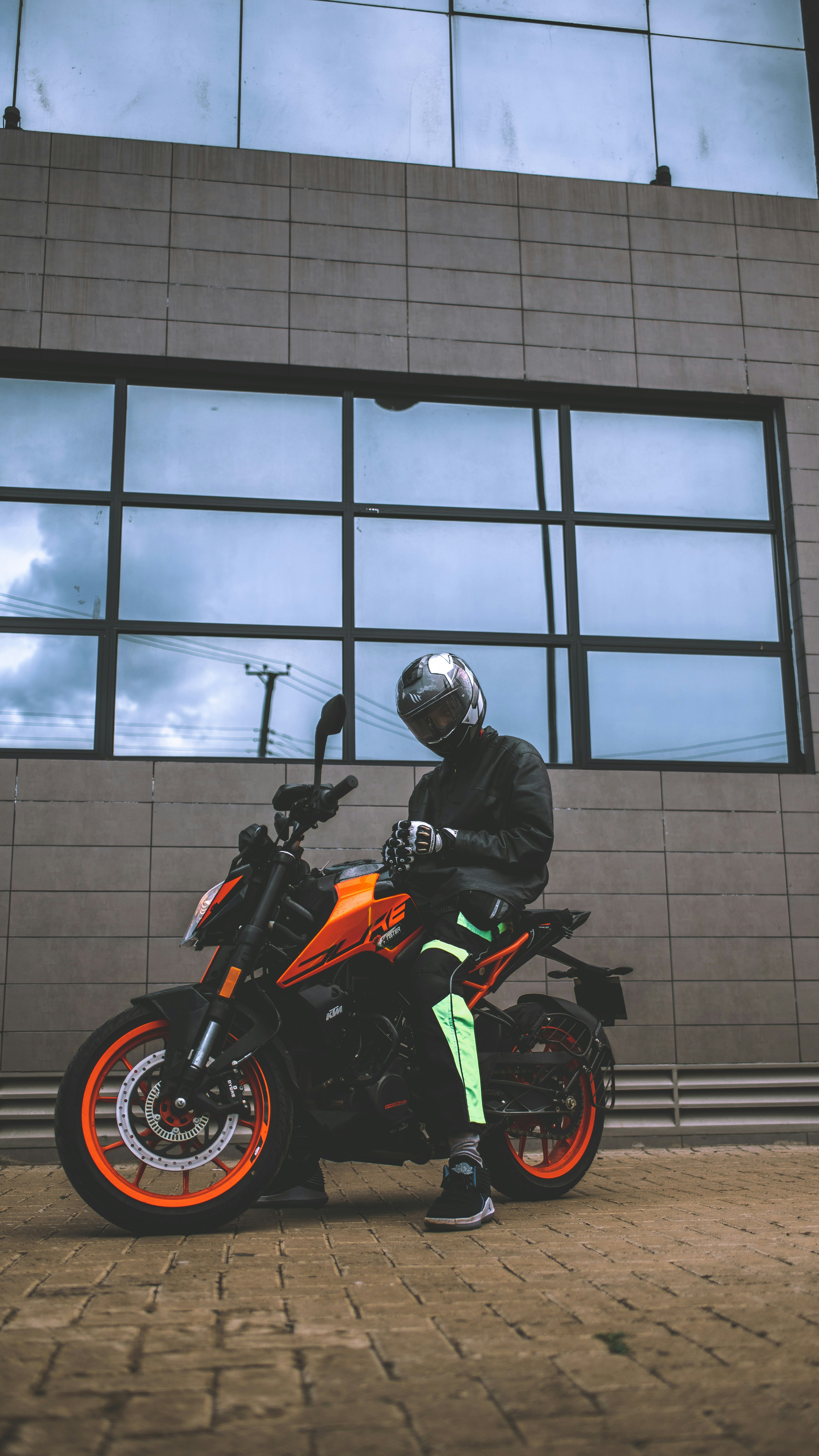 A person on a motorcycle photo – Free Bike pose Image on Unsplash