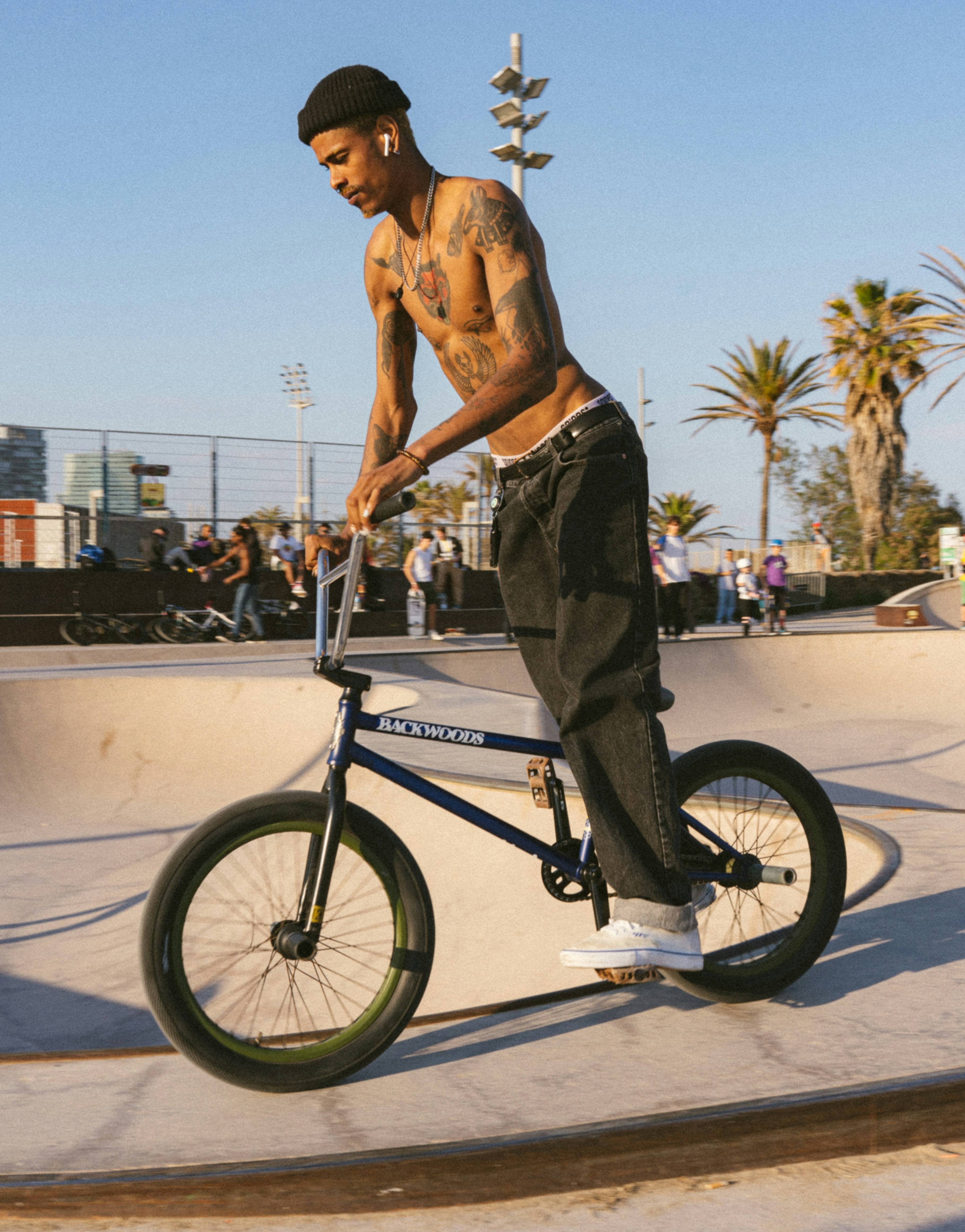 Mid‑Ride Balance: A Tattooed Rider Navigates the Bowl