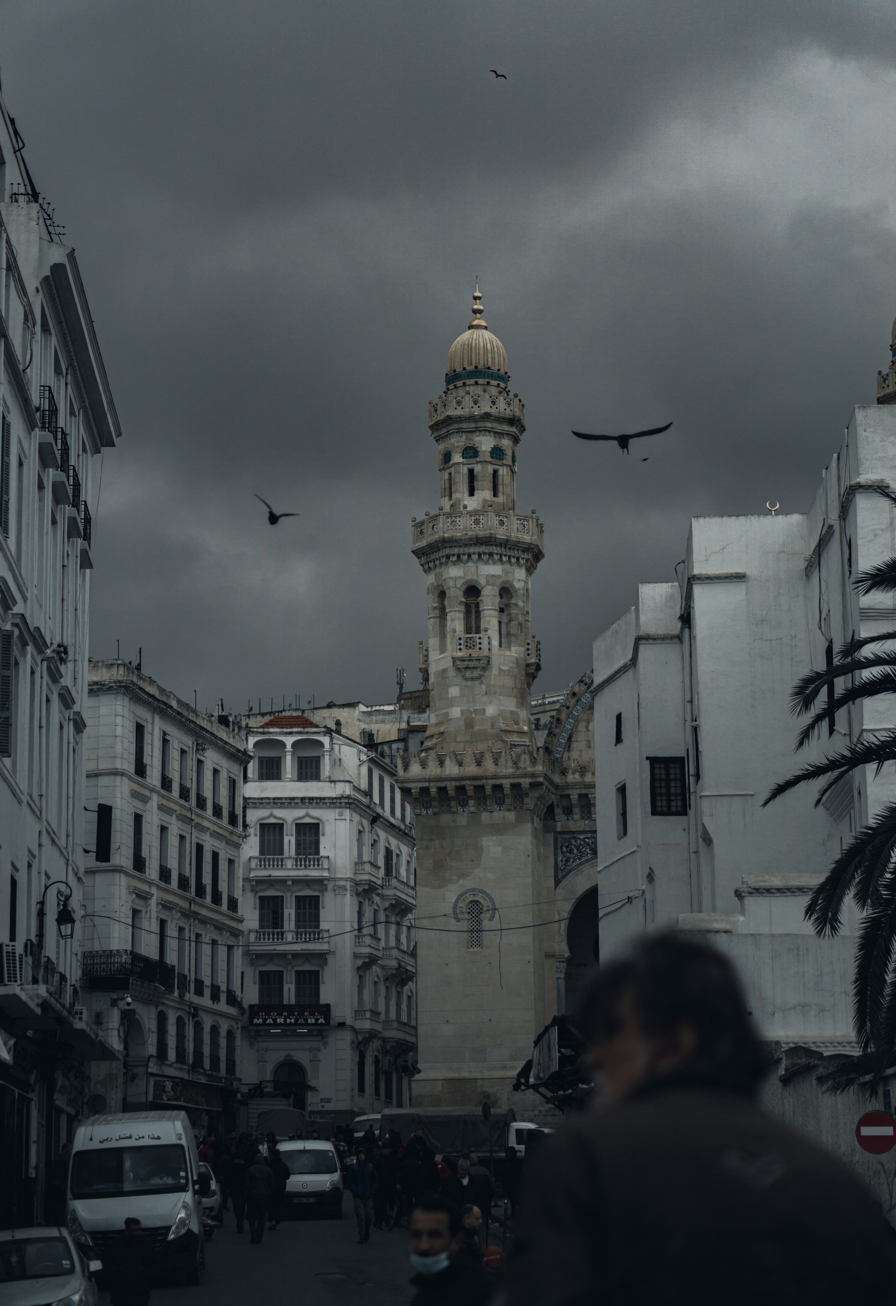 A large building towers over a city photo – Free Algiers Image on Unsplash