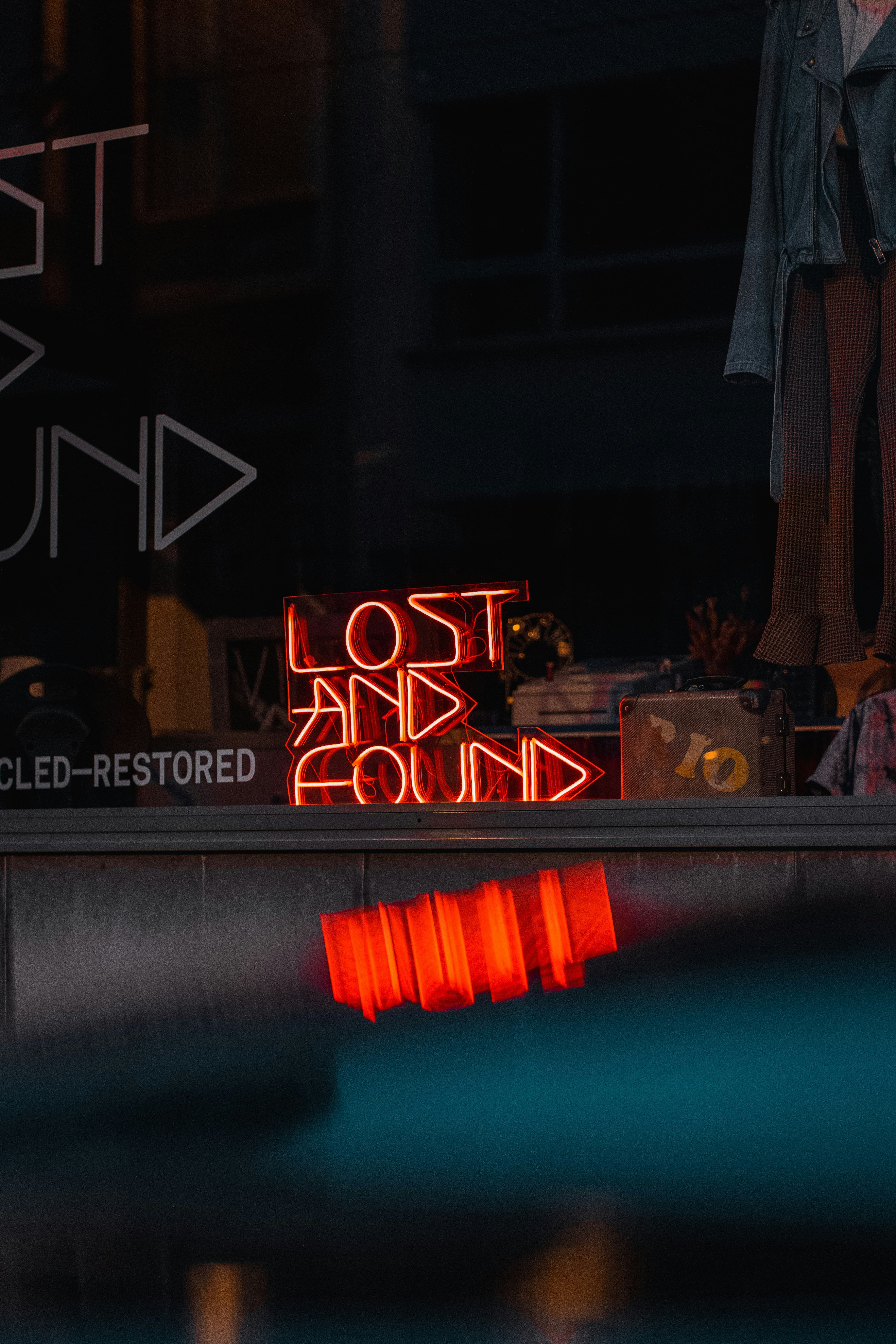 Lost And Found Pictures | Download Free Images on Unsplash