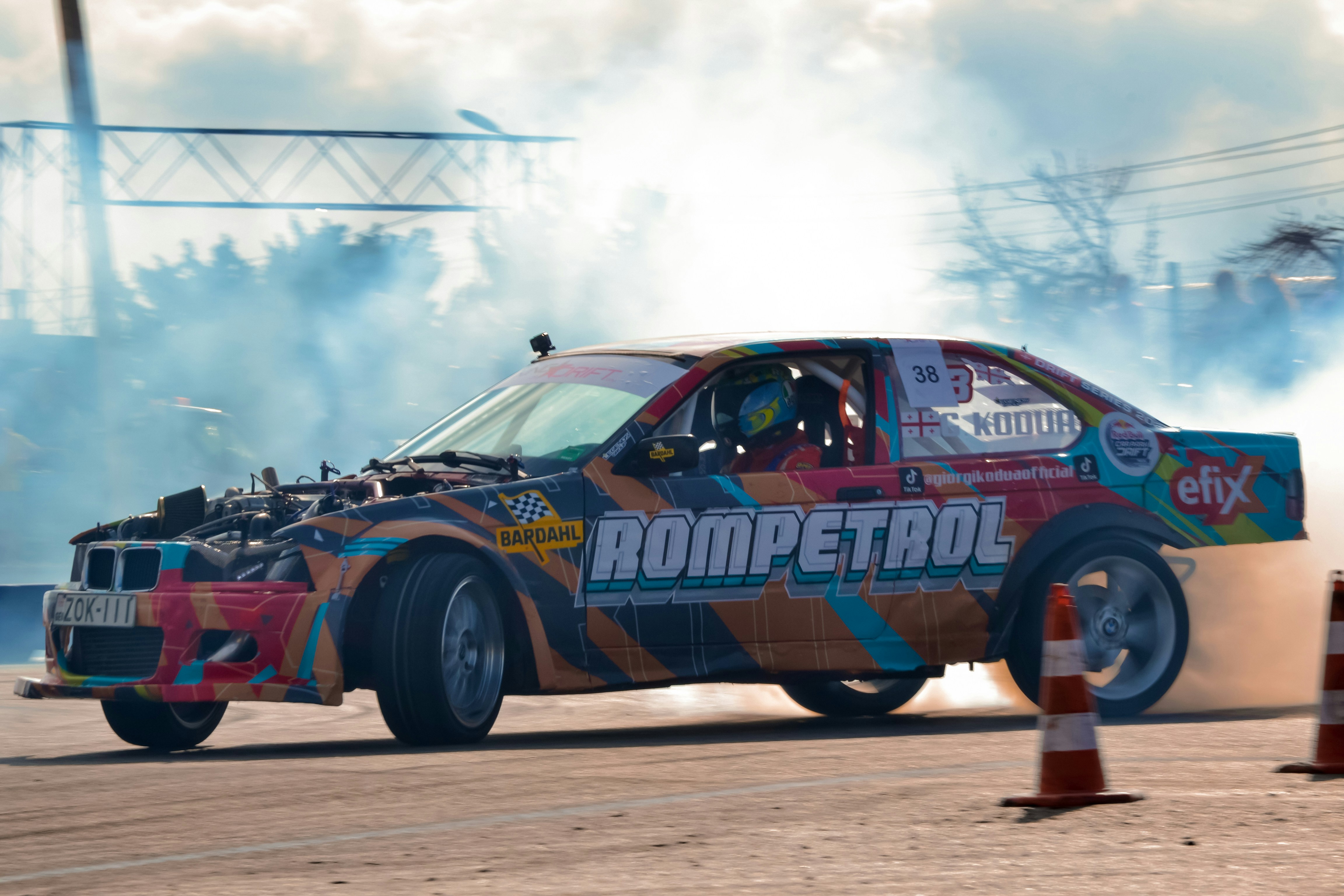 Racing Neon: A drift-lit Burst of Color as the Dragrod Roars