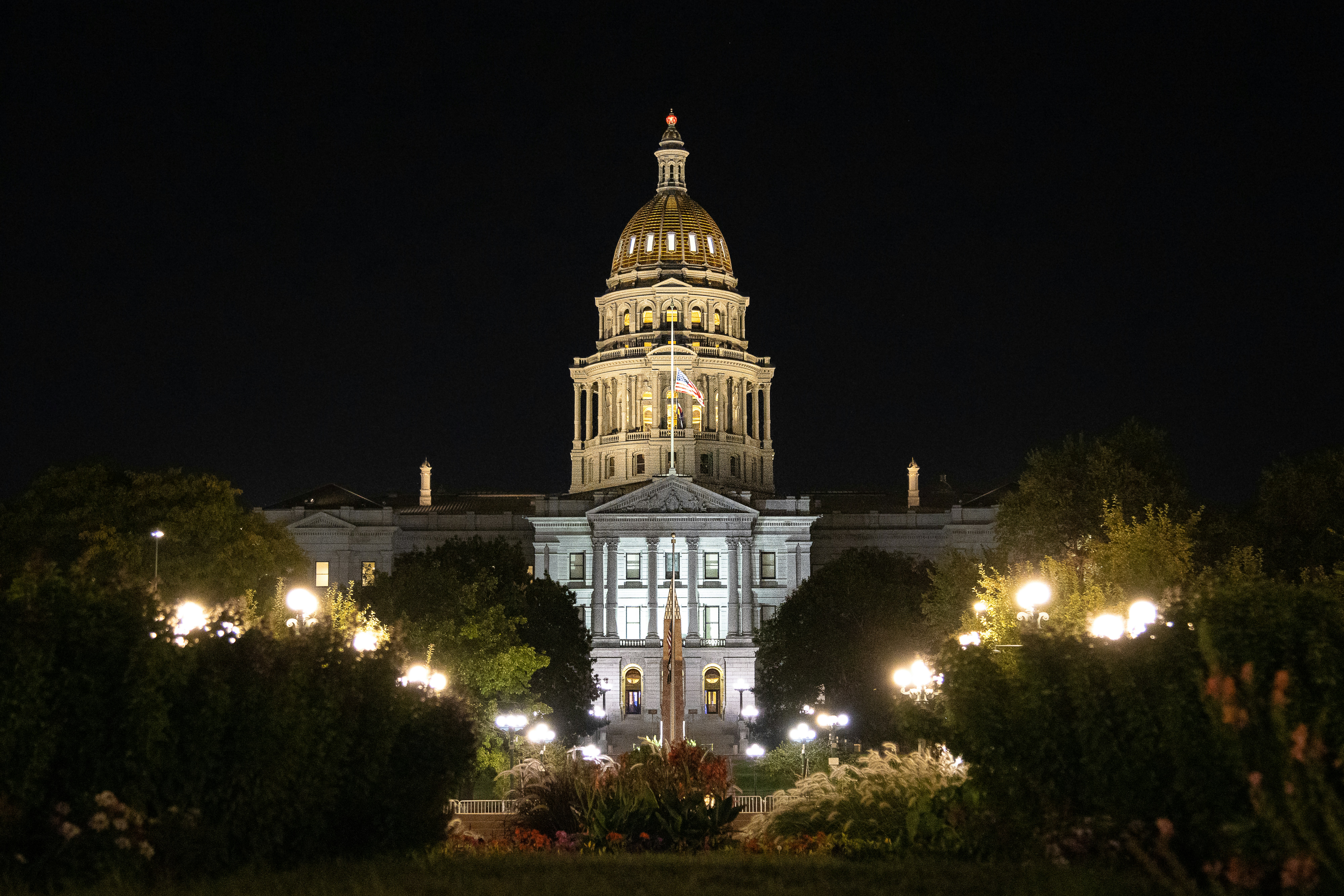 Night-Illuminated Capitol Dome: A Quiet Study in Symmetry