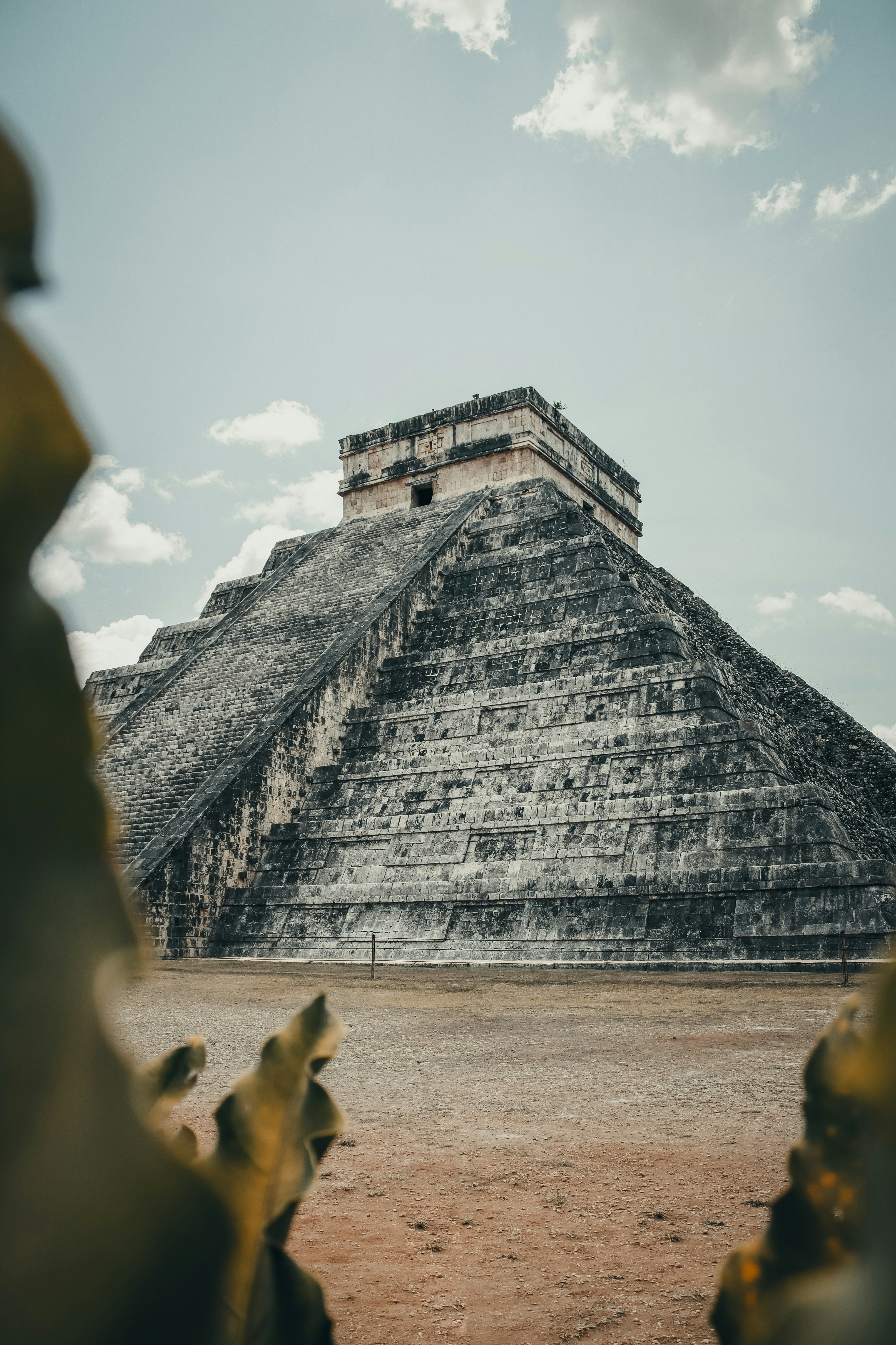 A stone pyramid with a blue sky photo – Free Building Image on Unsplash