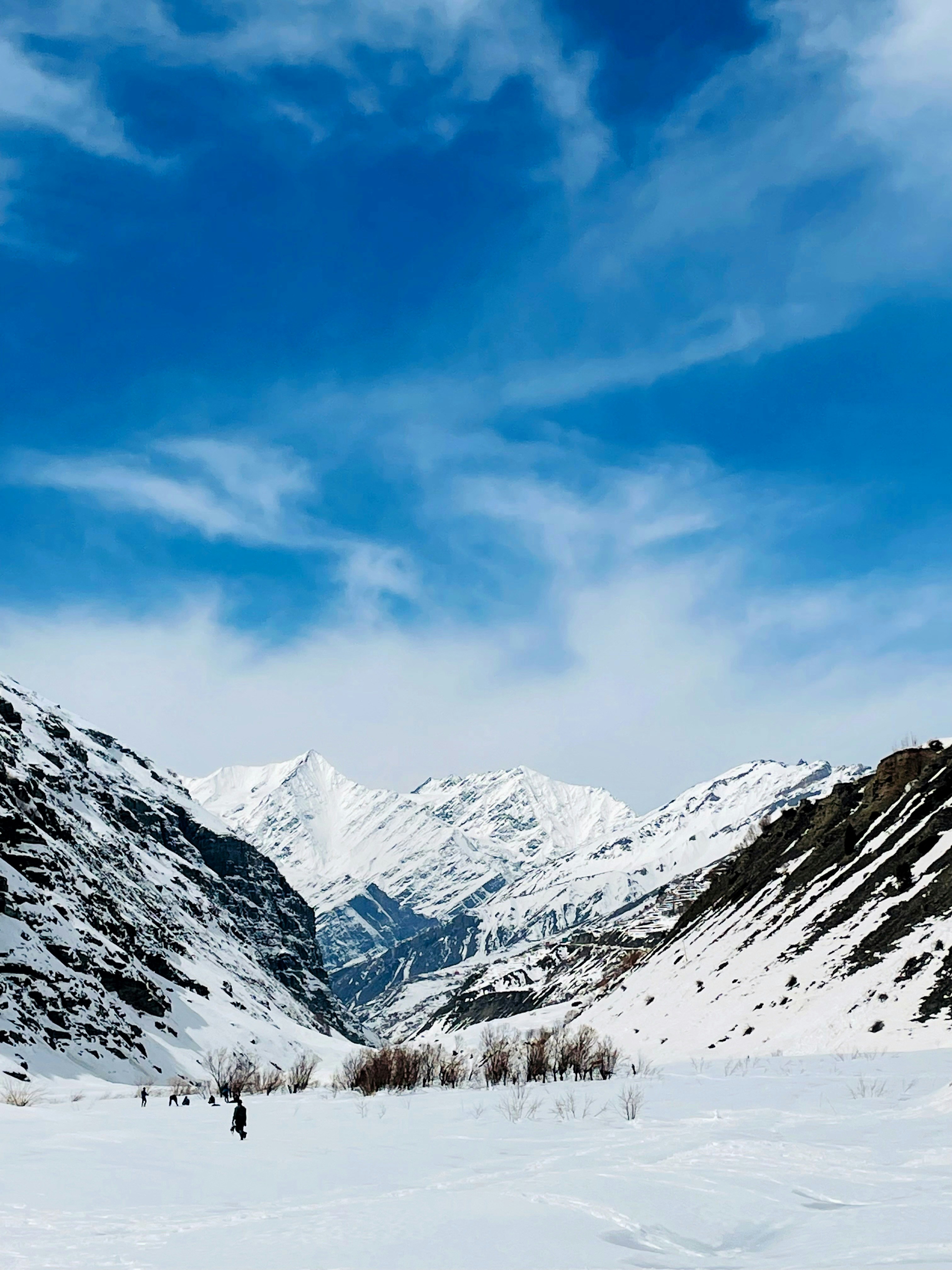A snowy mountain landscape photo – Free Blue Image on Unsplash