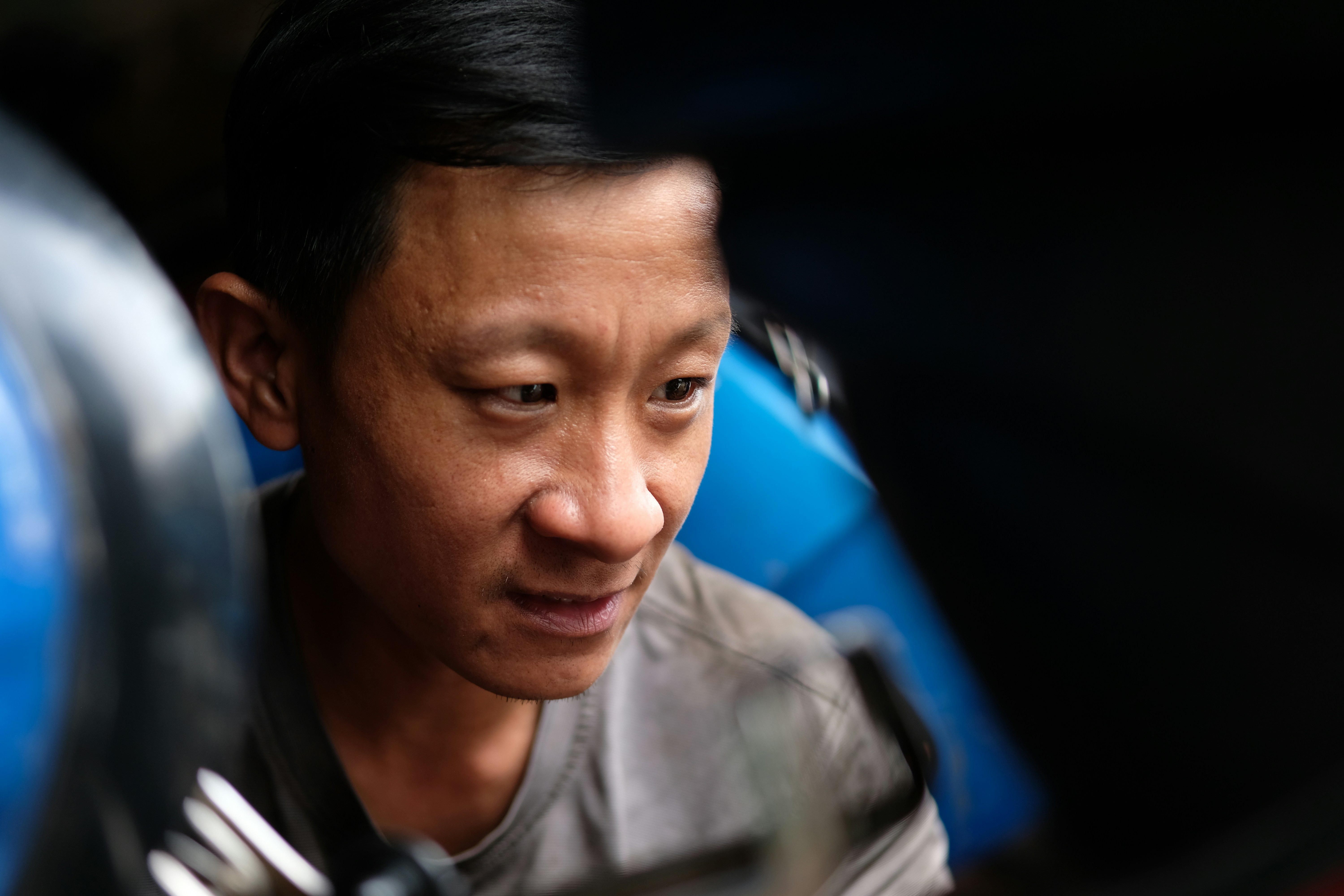 A man looking at something photo – Free Thành phố vũng tầu Image on ...
