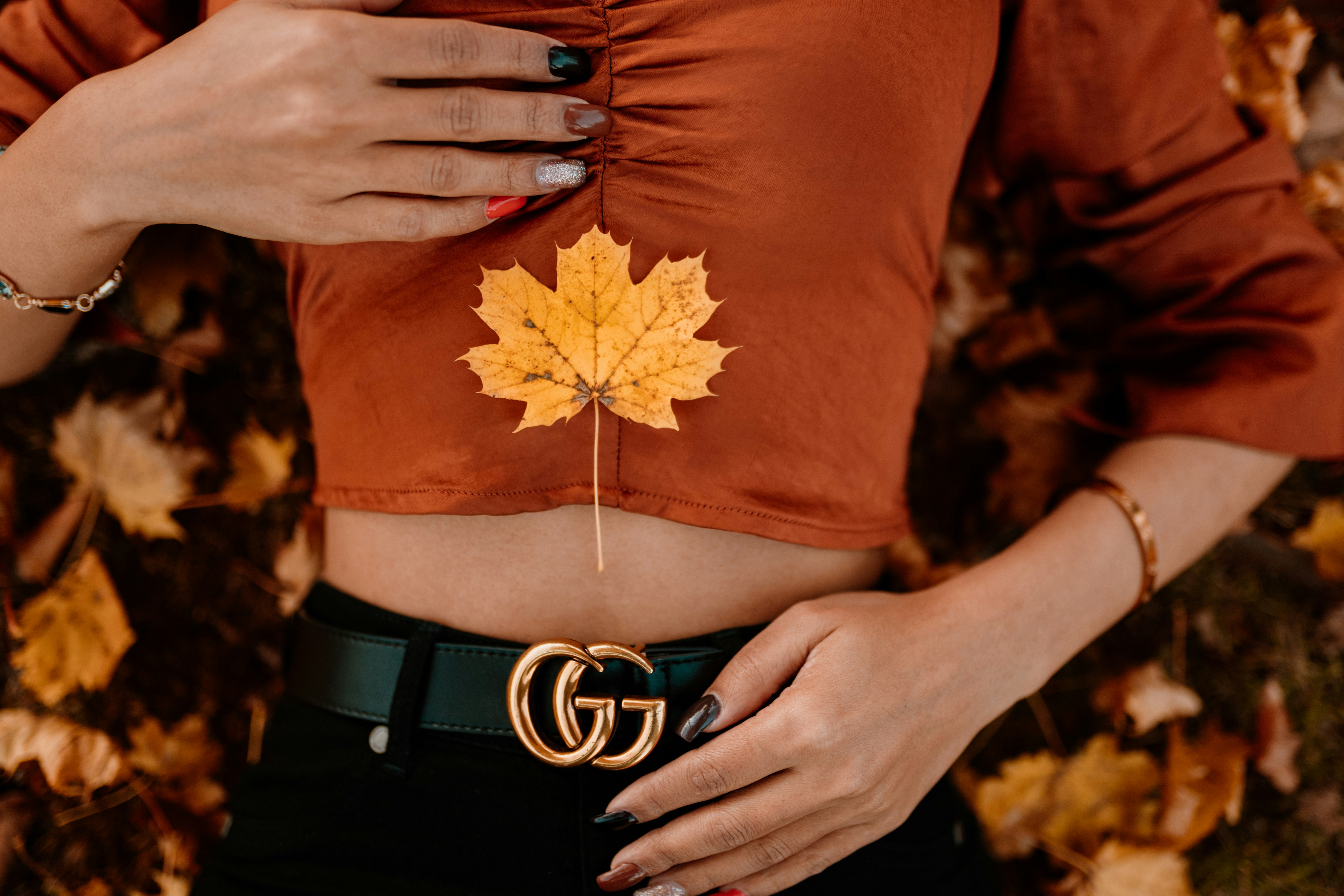 Autumn Leaves Emblem: A Midriff Moment with Fall Fashion Verge