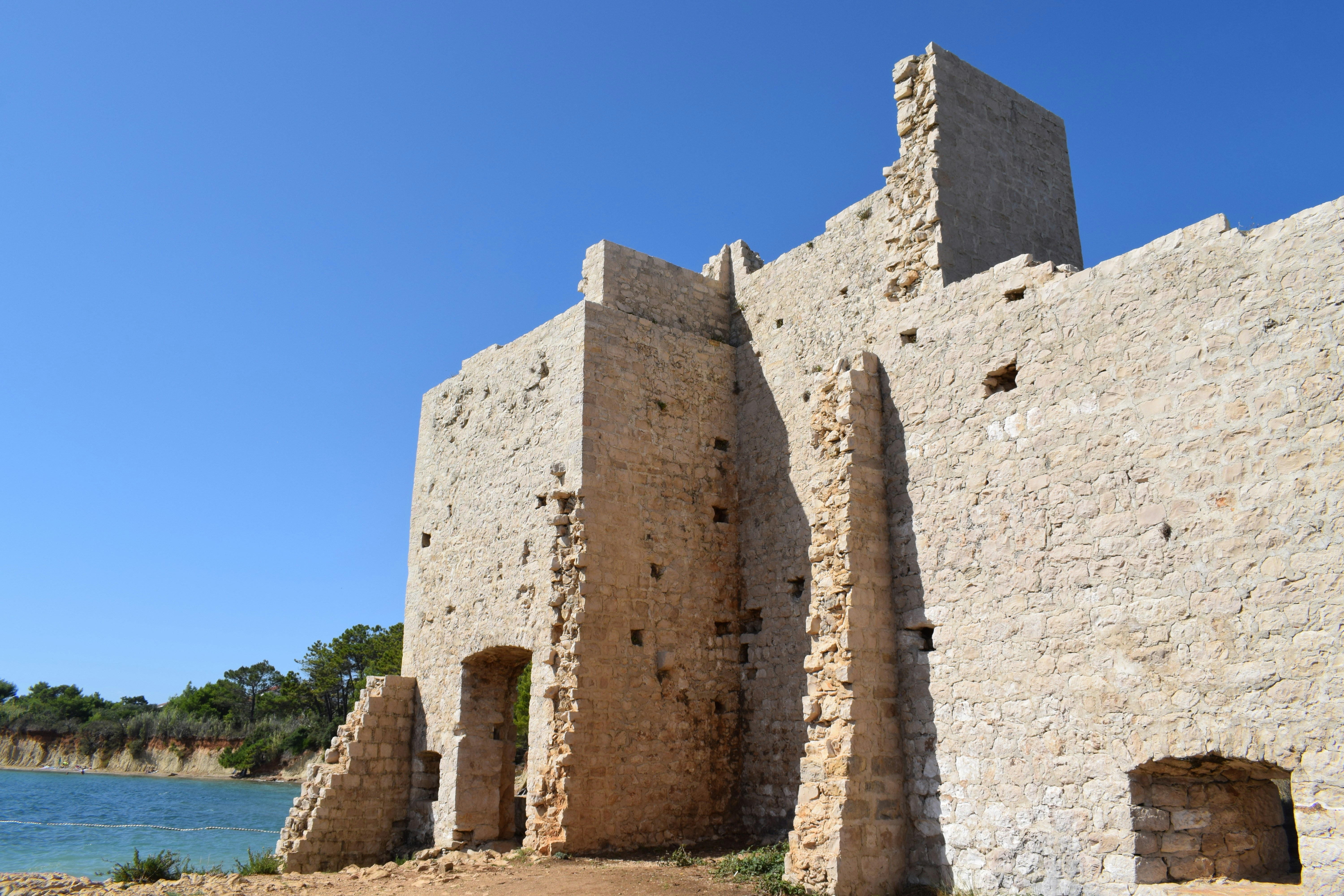 Ancienne Forteresse Photos | Télécharger des images gratuites sur Unsplash