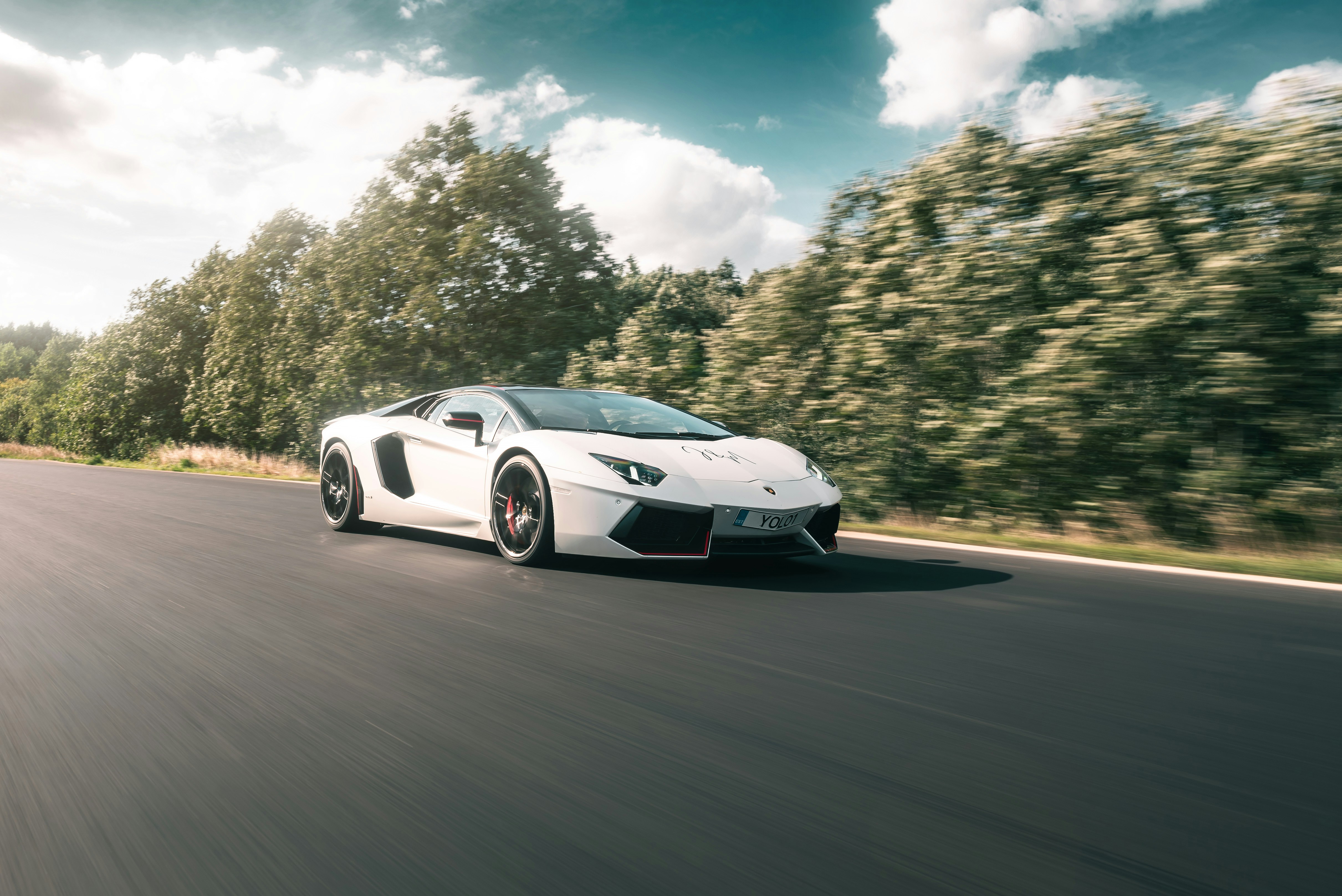 White Lamborghini Aventador Hd Wallpaper