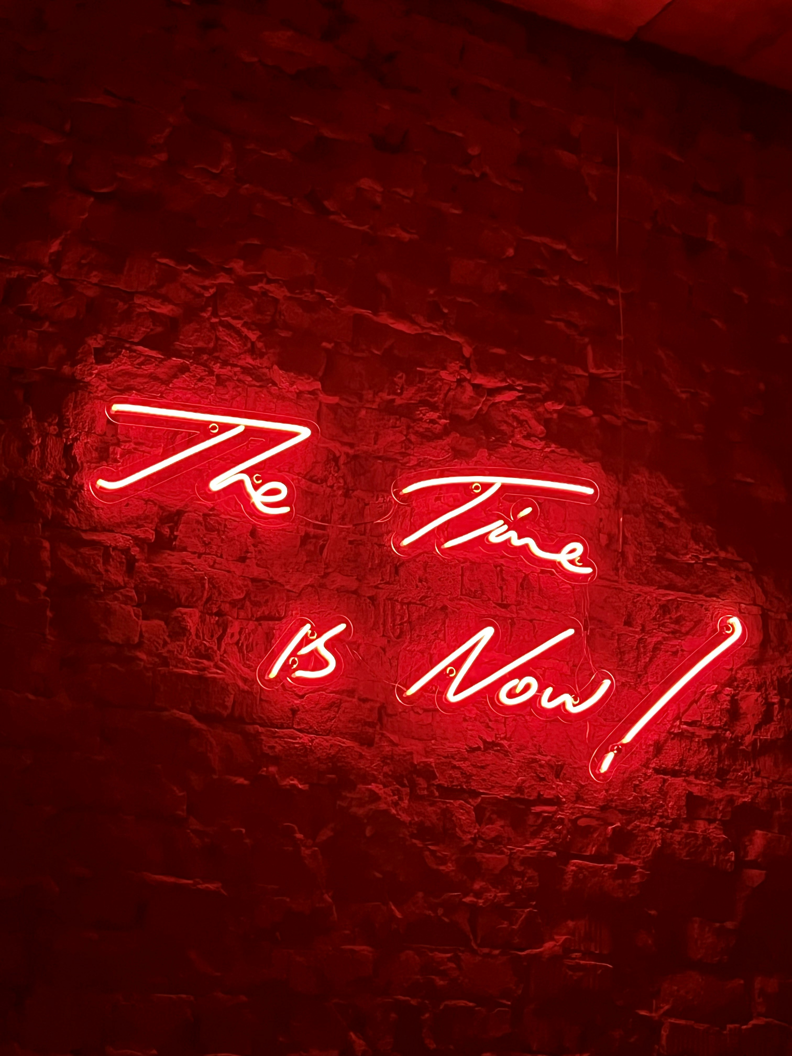 Map photo – Free Neon Image on Unsplash