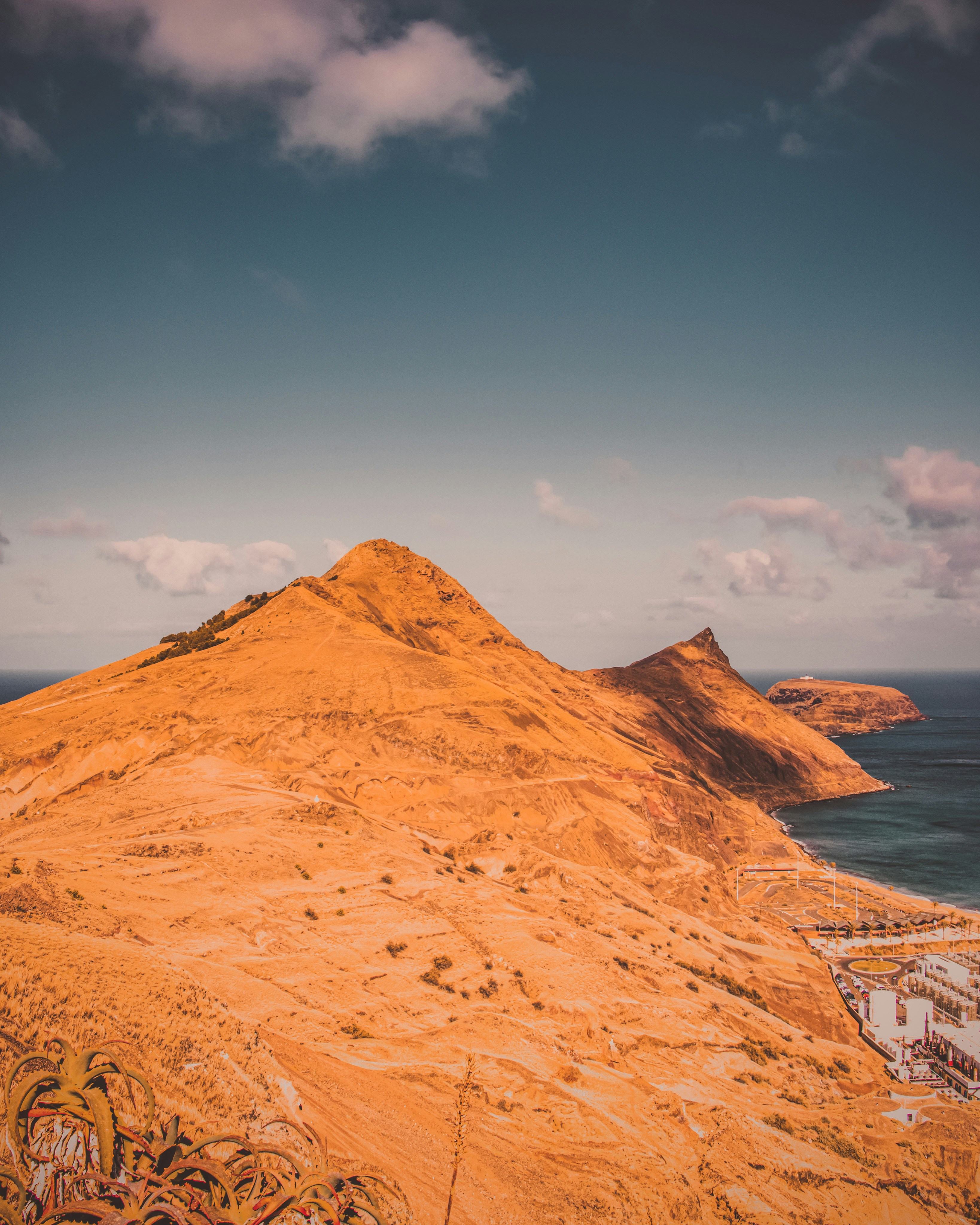 A large sand dune photo – Free Portugal Image on Unsplash