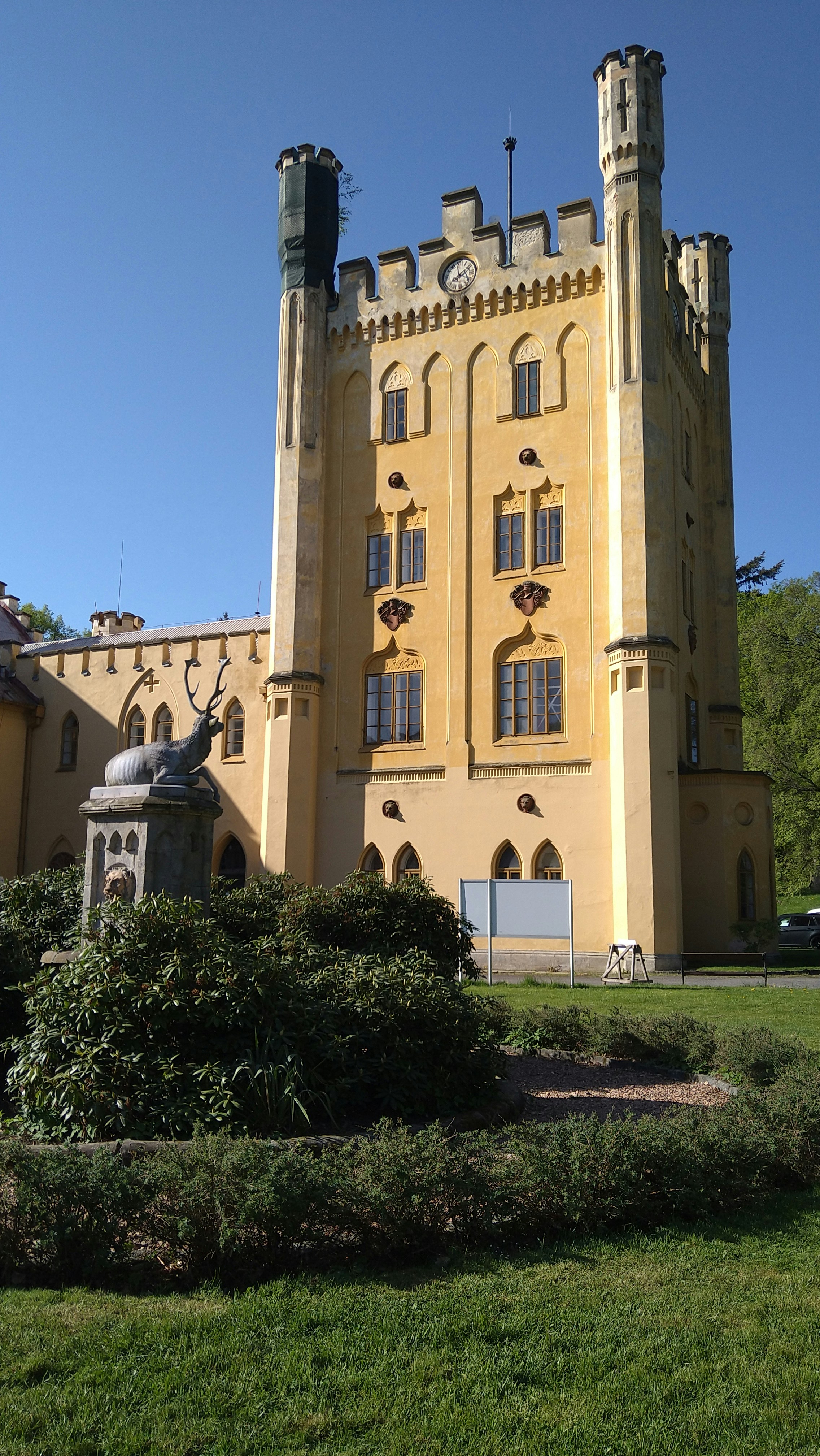 Czech castle Nectiny