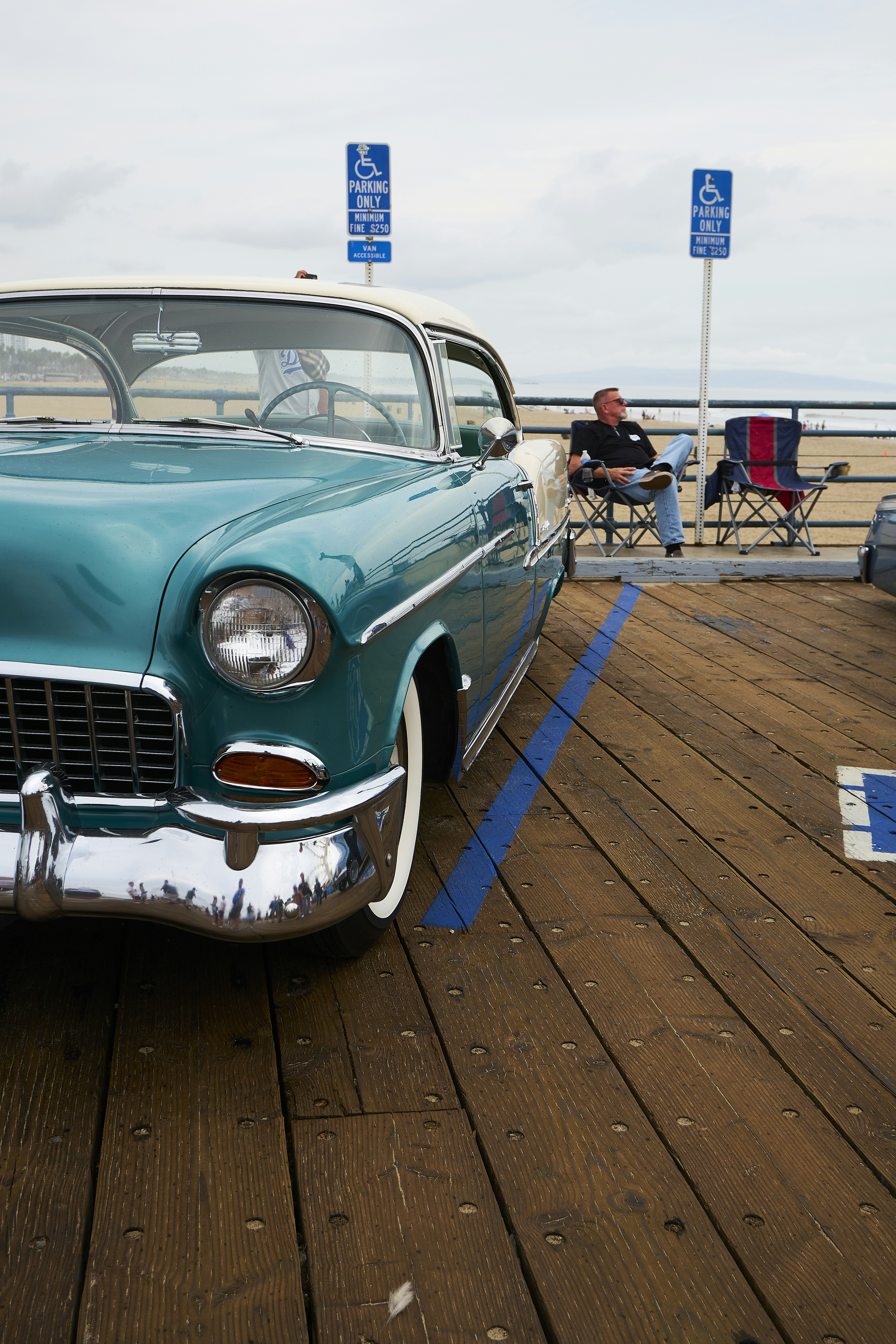 Teal Classic: A vintage cruiser at the pier