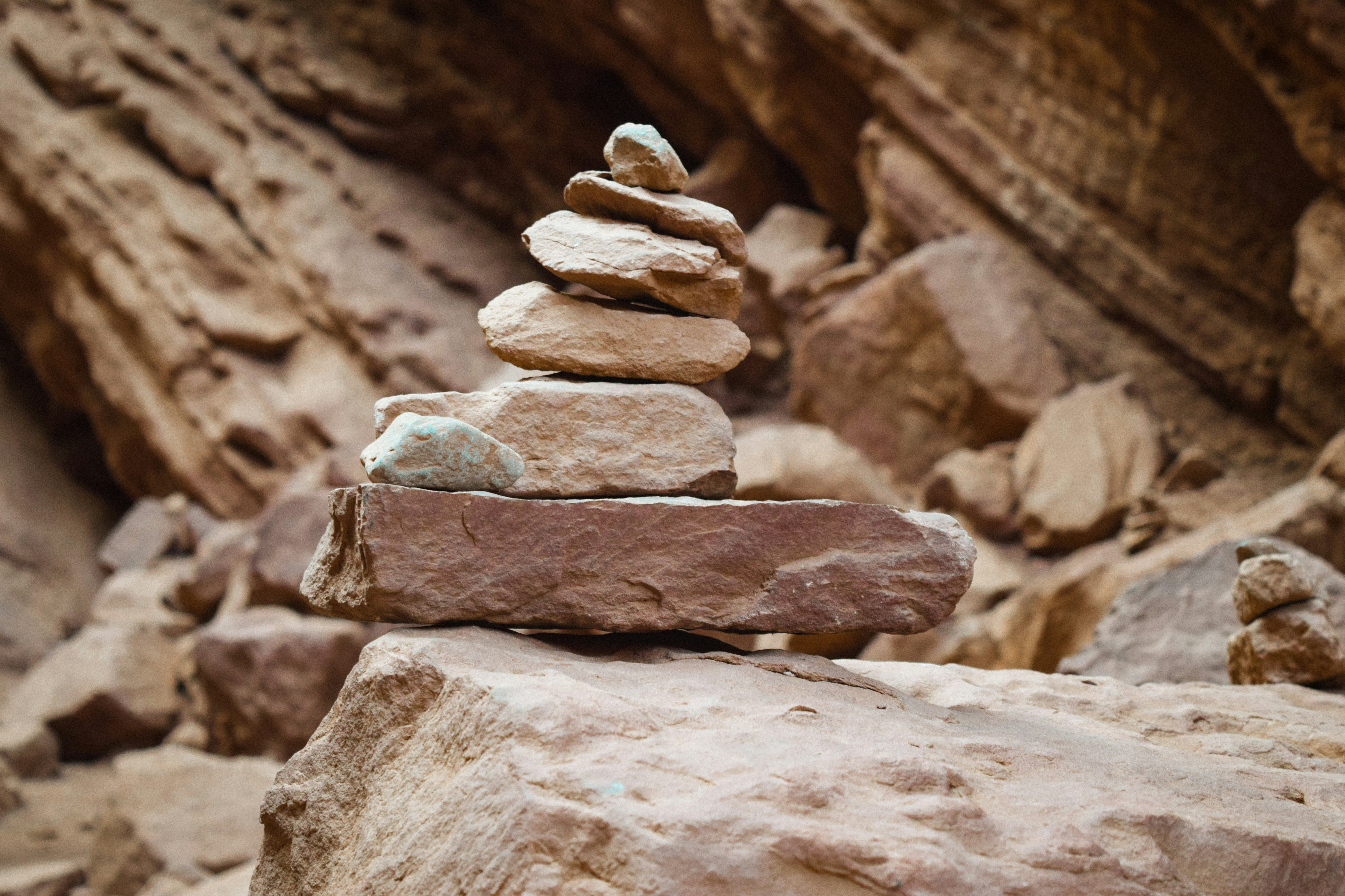 Foto Un montón de rocas – Imagen Salta gratis en Unsplash