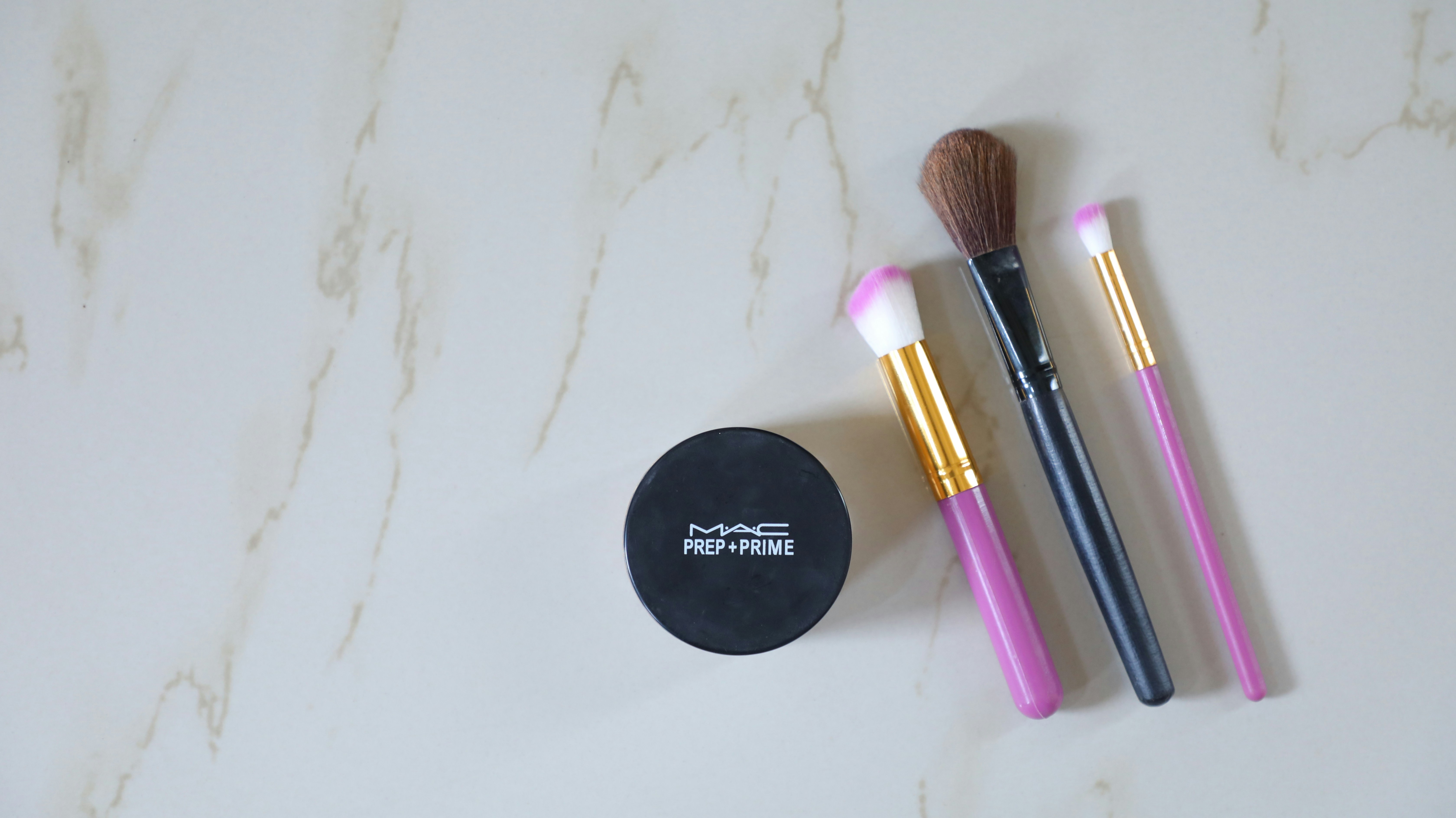 Elegance in Everyday Makeup Tools