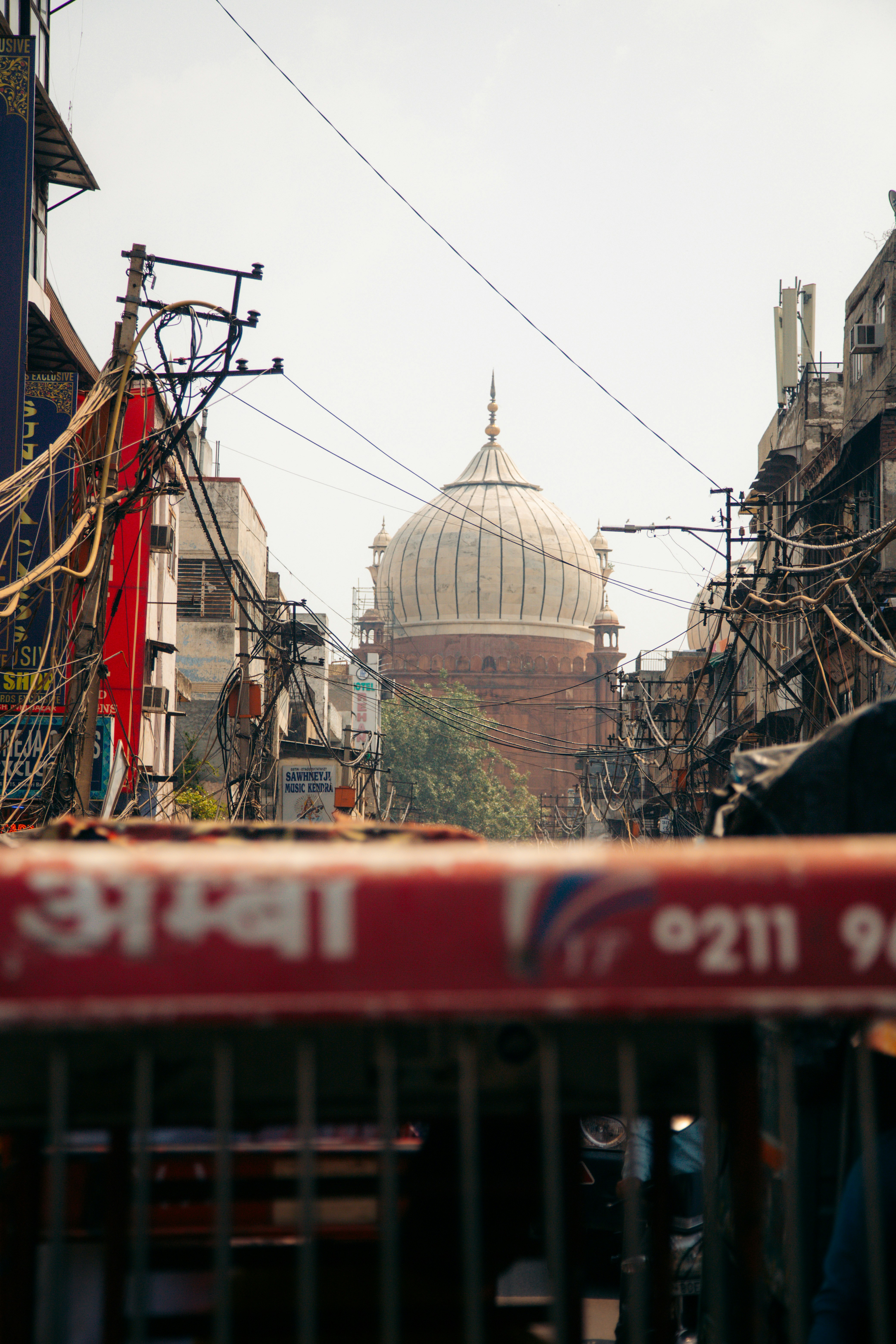 The Jama Masjid mosque in Delhi from the streets