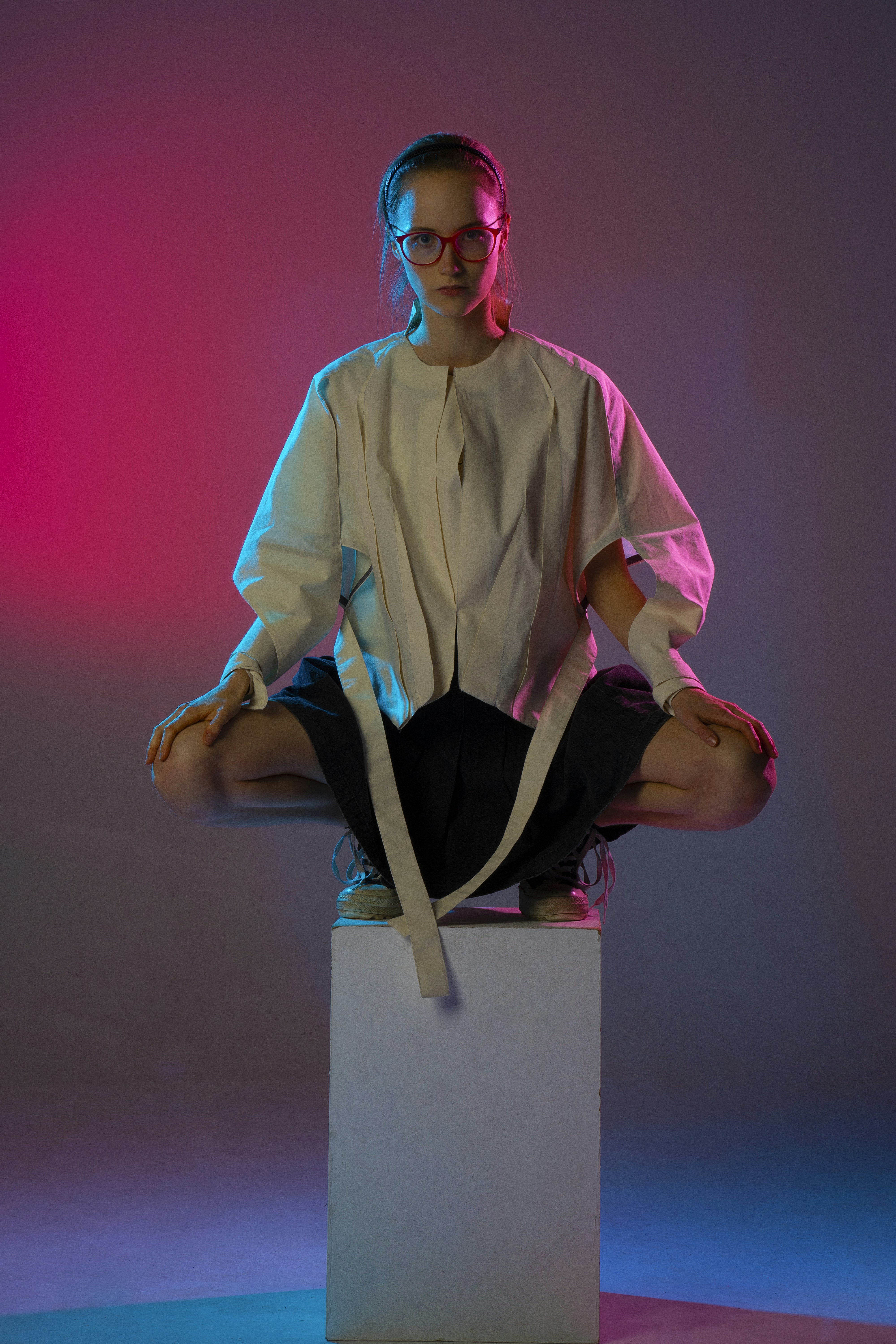 A person sitting on a block photo – Free Style Image on Unsplash