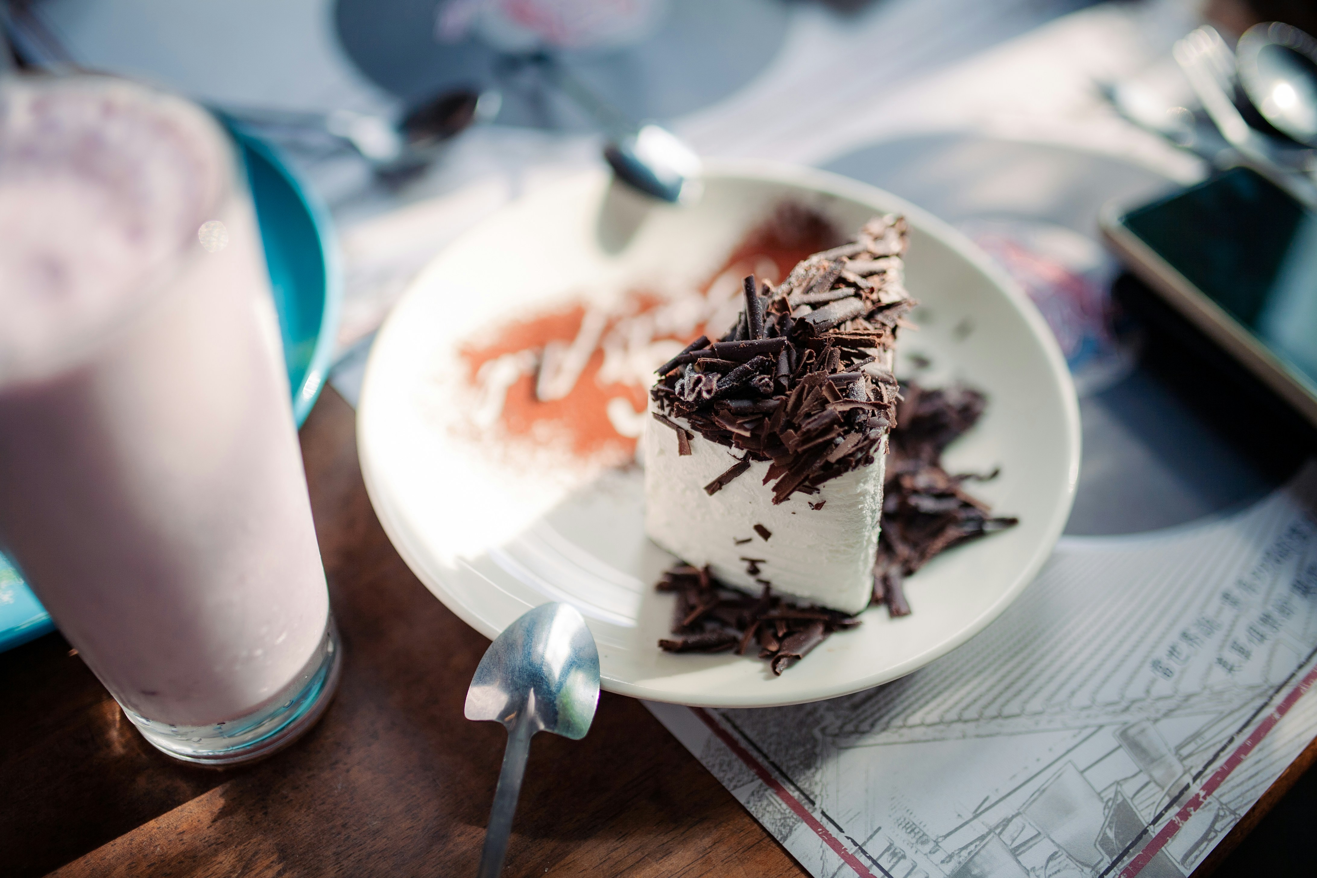 Chocolatier’s Peak: A Cheesecake Sprinkled with Shards
