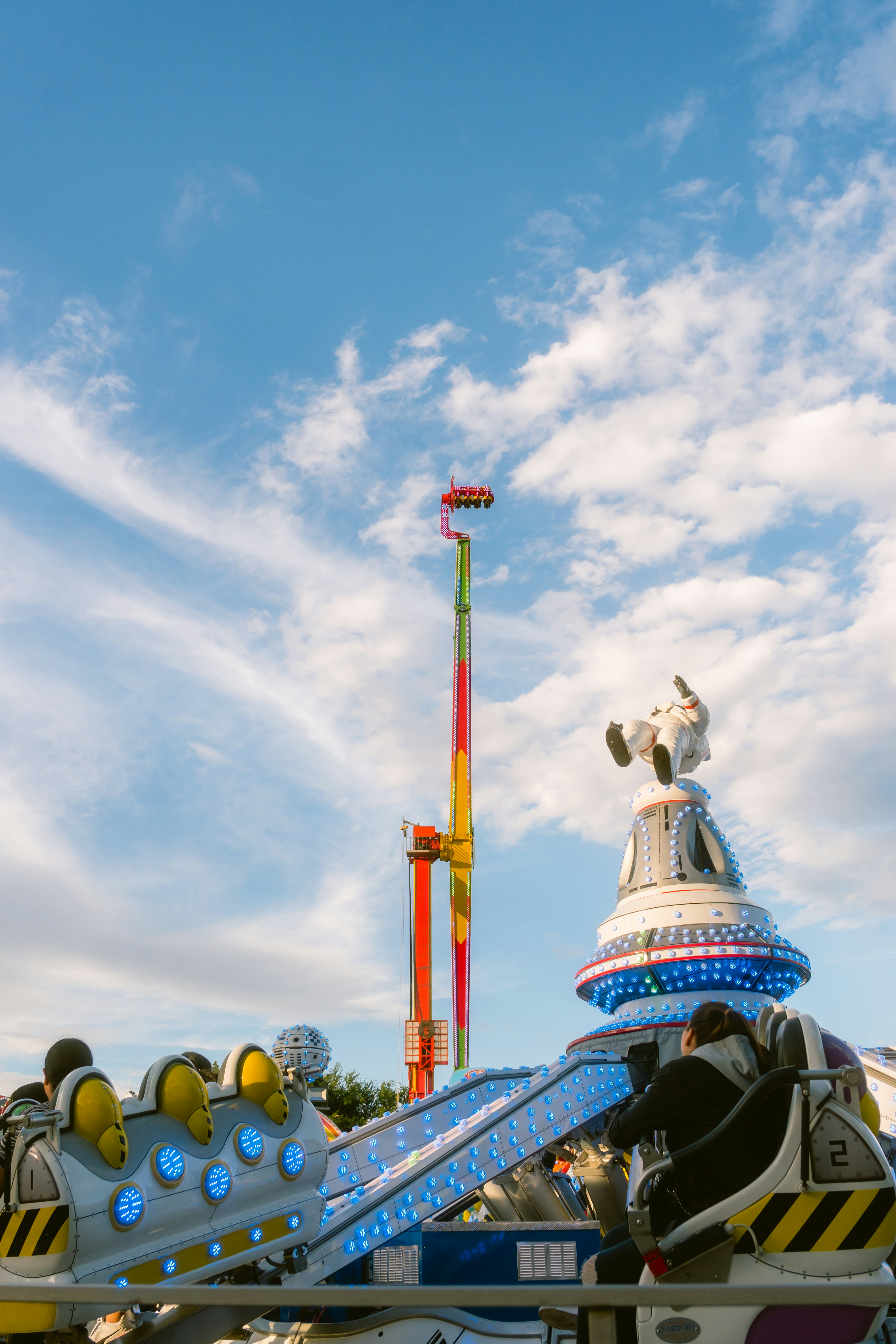 A large amusement park ride photo – Free Zapopan Image on Unsplash