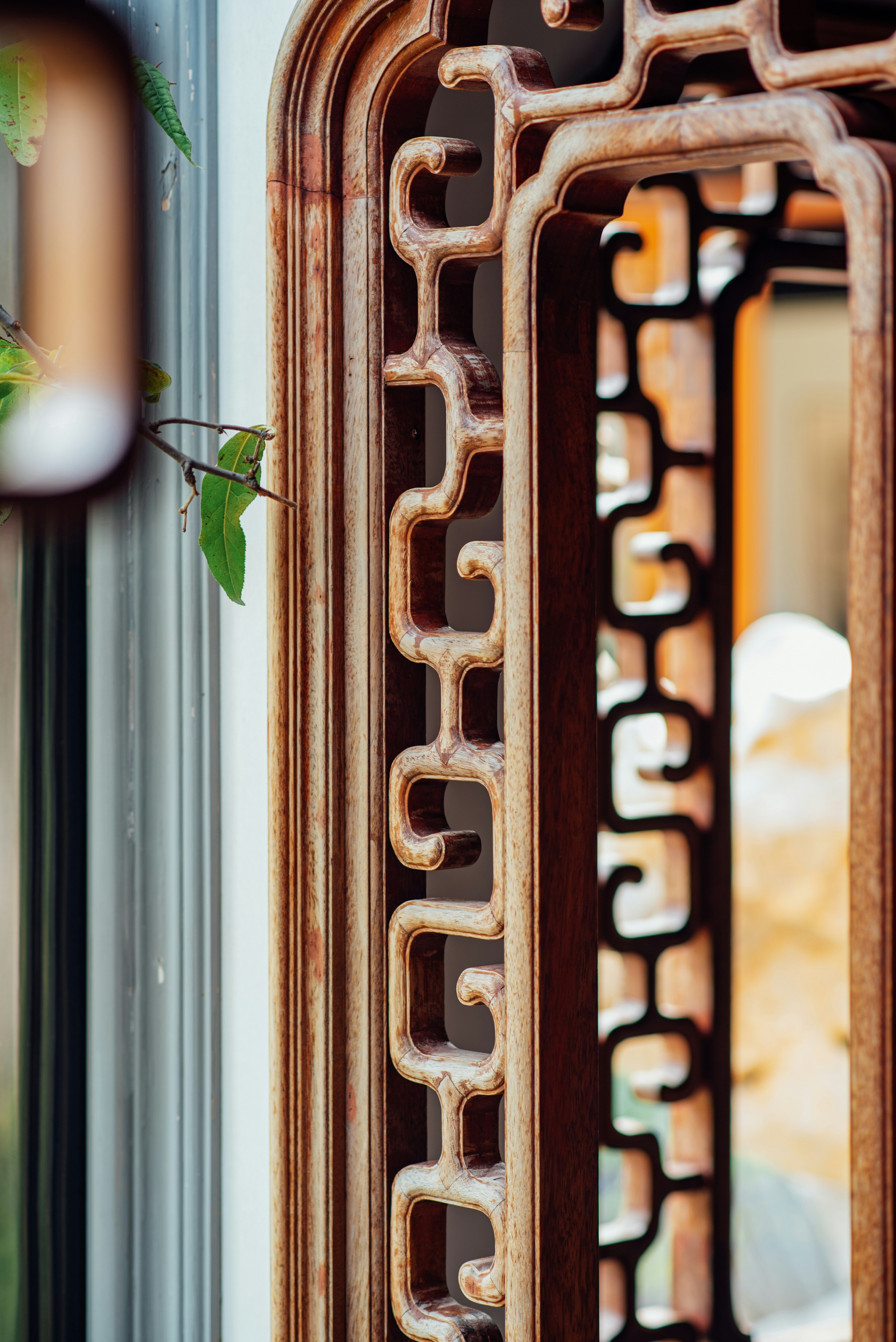 Rust Lattice Corridor: Repeating Frames in Weathered Iron