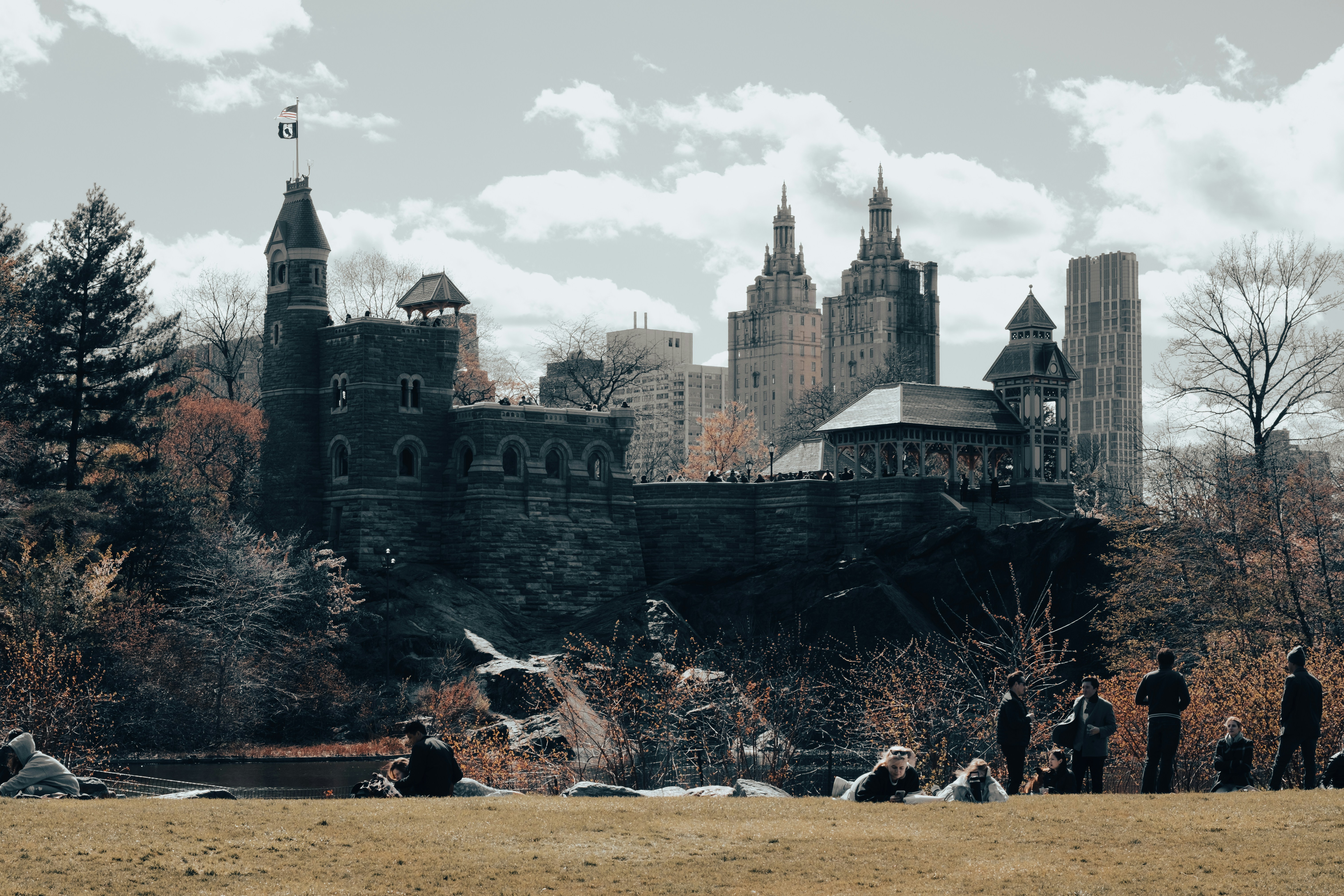 A castle with many spires photo – Free Nyc Image on Unsplash