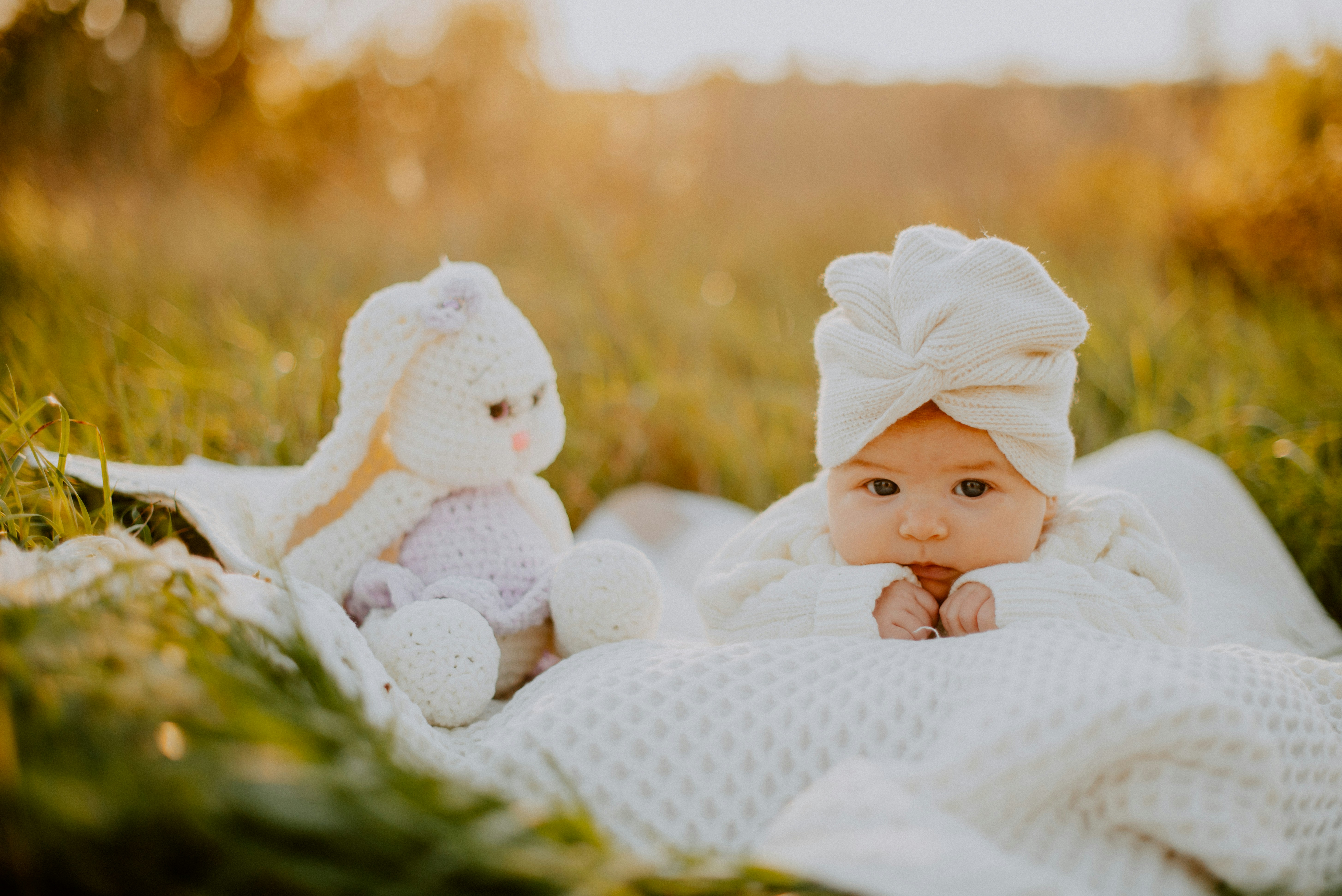 Golden Hour Meadow Lullaby: Baby and Plush in Cream Knit