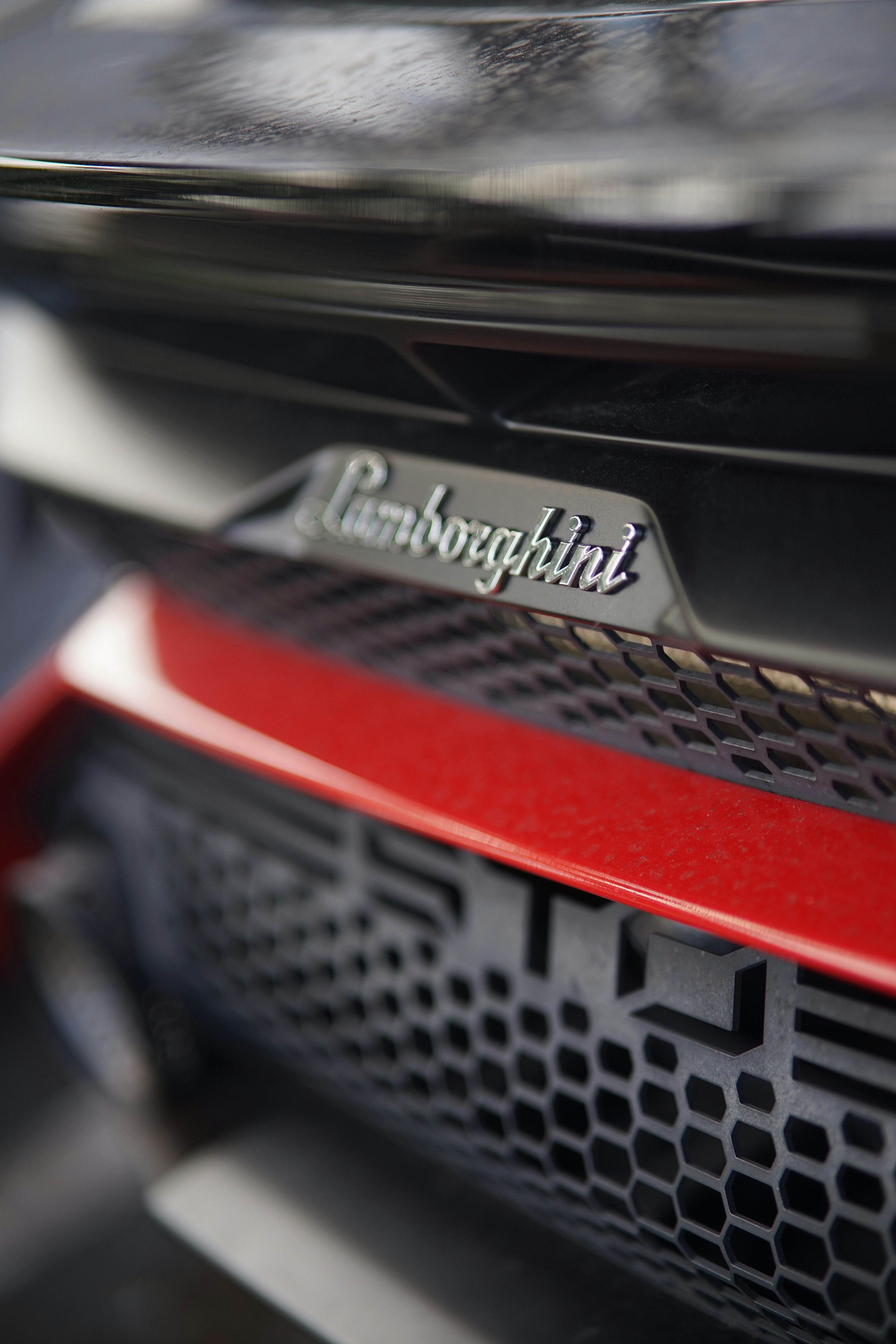 Elegance in Detail: The Lamborghini Emblem