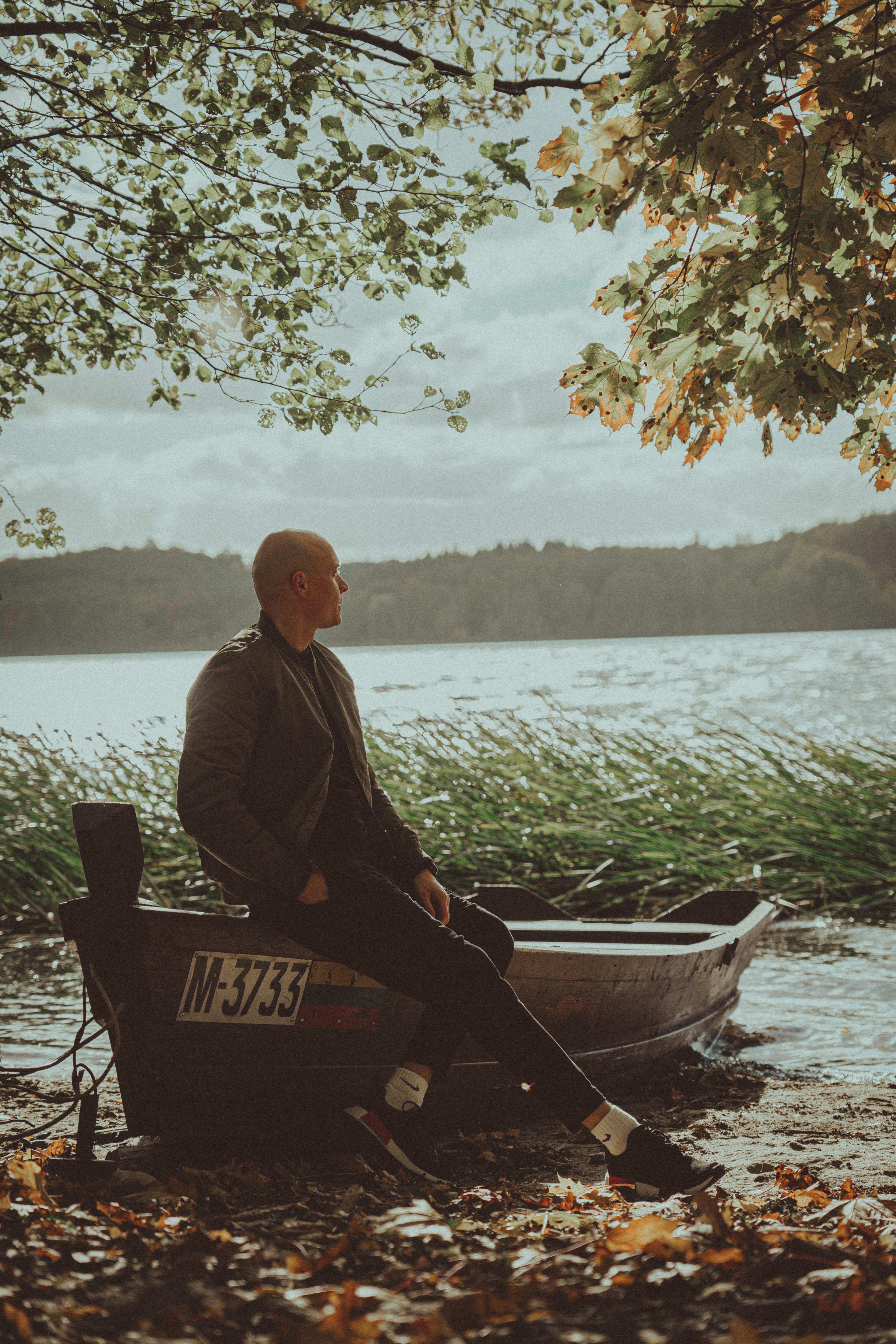 Man Autumn Pictures | Download Free Images on Unsplash