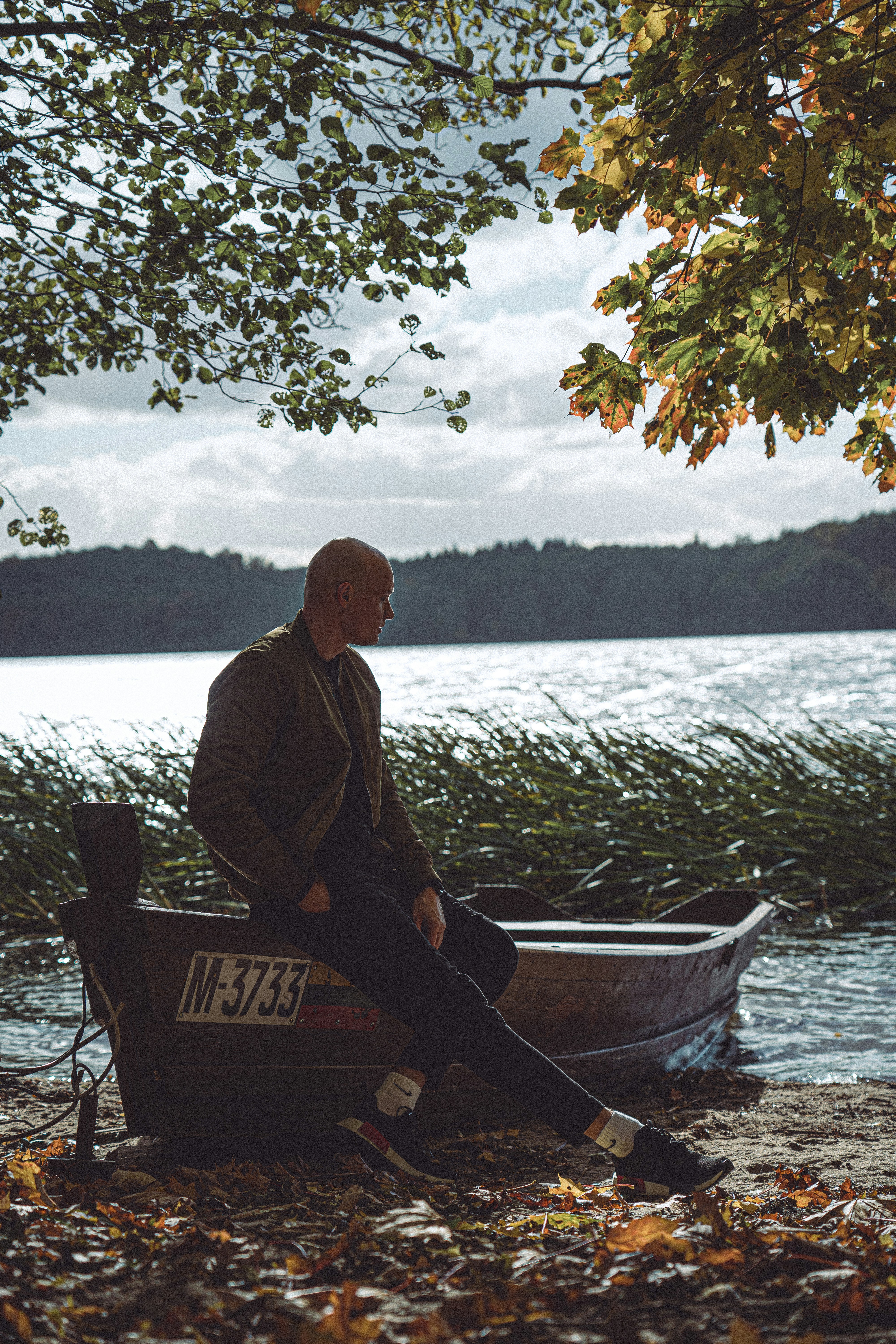 Man Autumn Pictures | Download Free Images on Unsplash