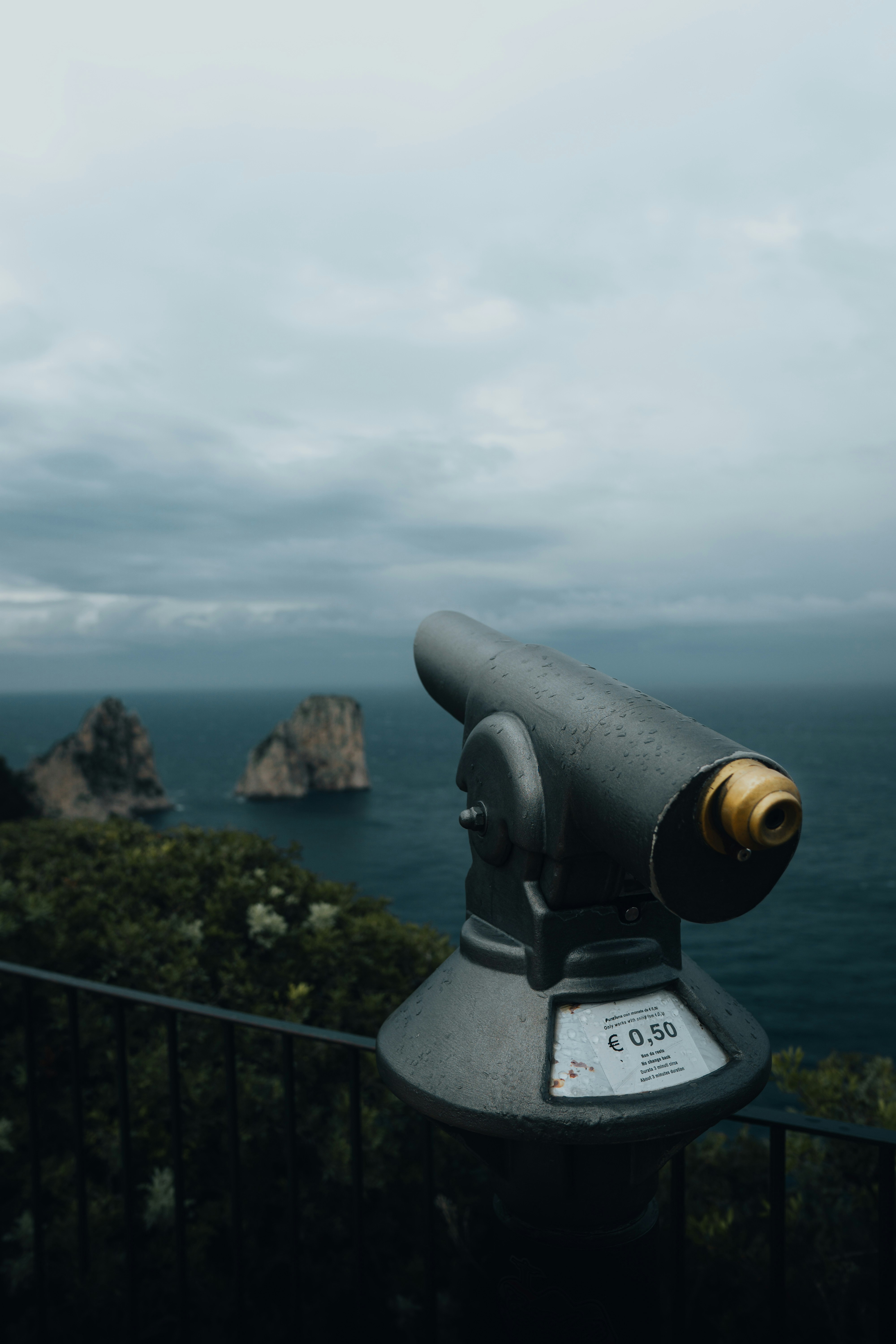 Ocean Vista Aimed with a Harbor Telescope