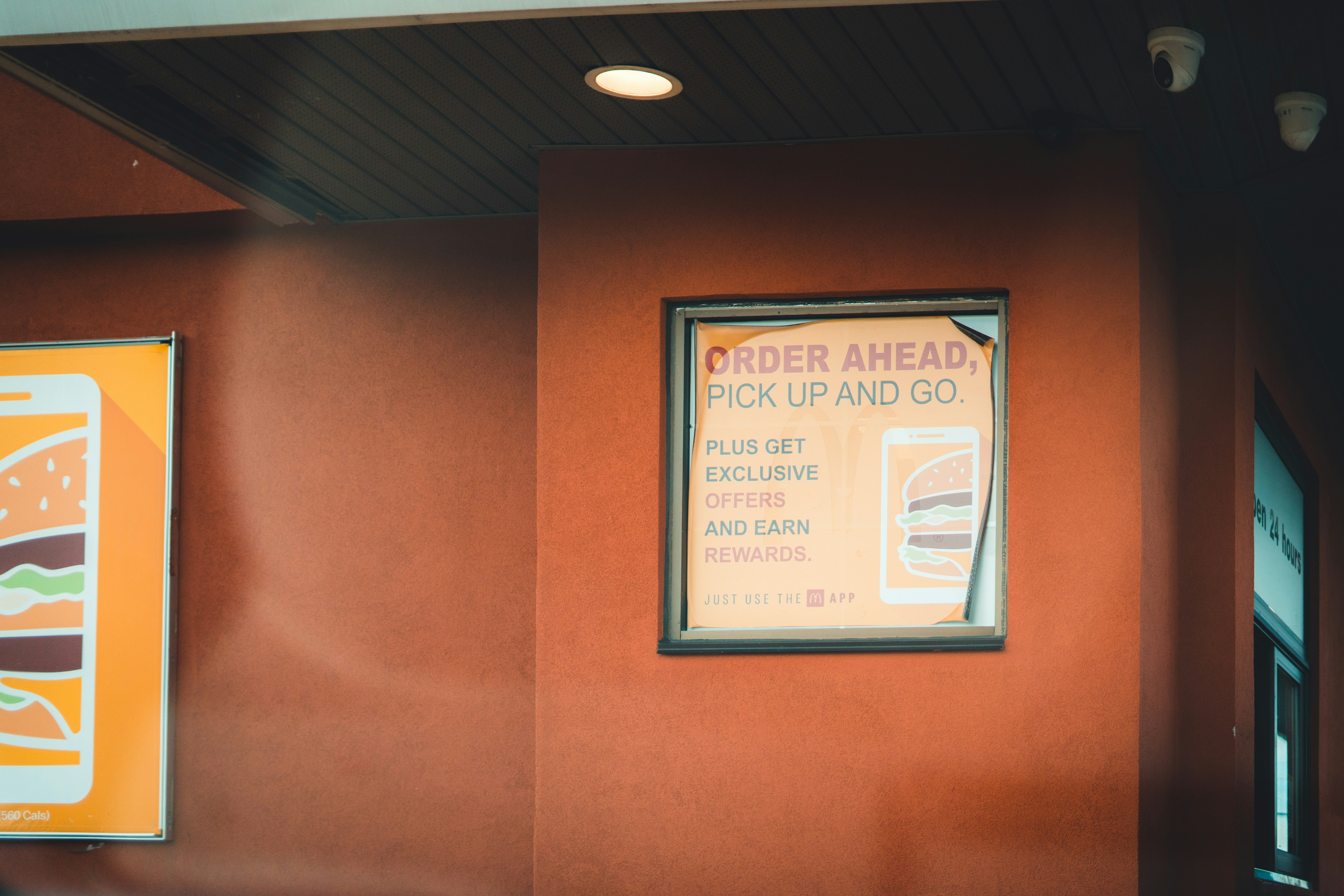 A sign on a wall photo – Free Indoors Image on Unsplash