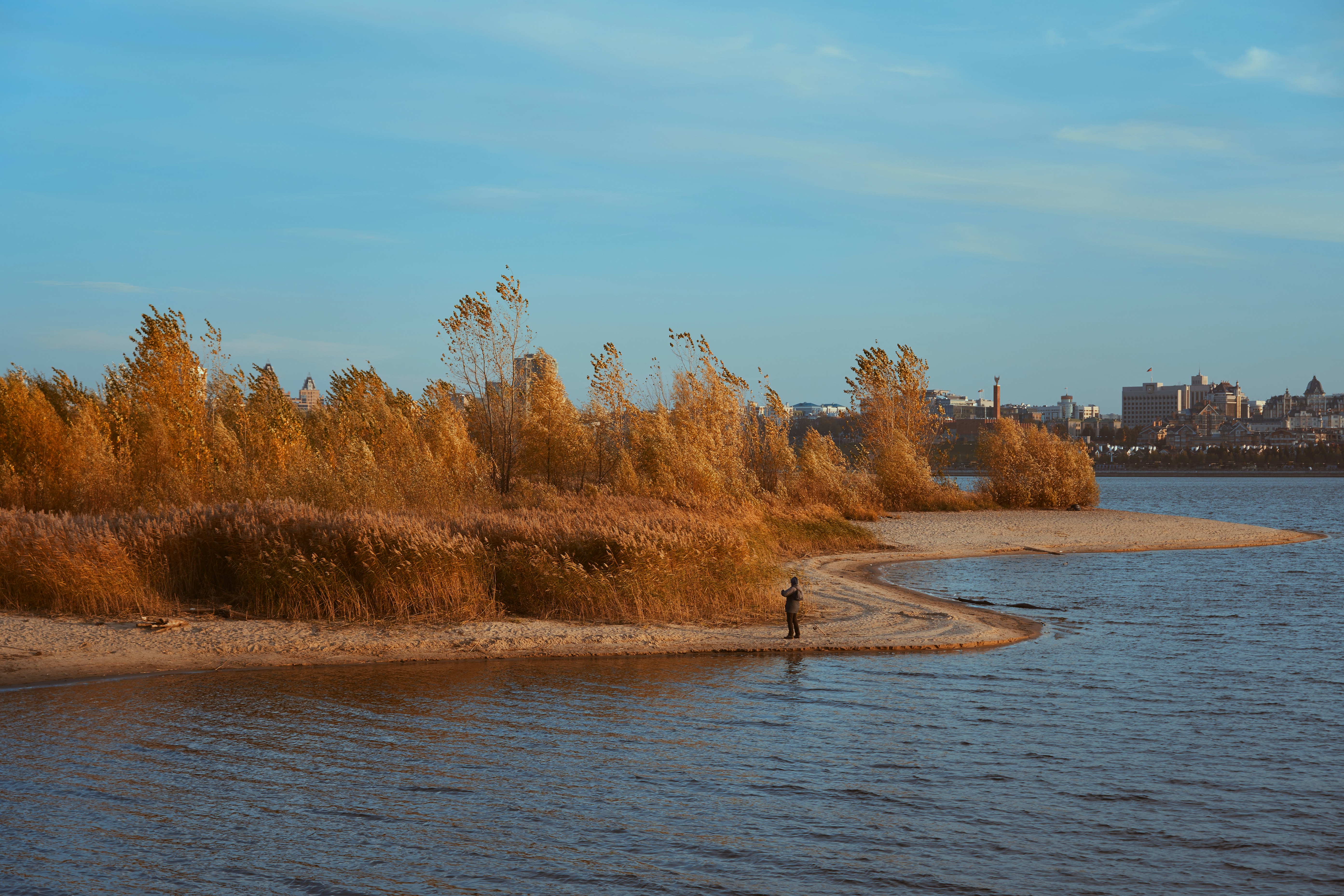 Photo by Maxim Tolchinskiy with Sony Alpha 7 III