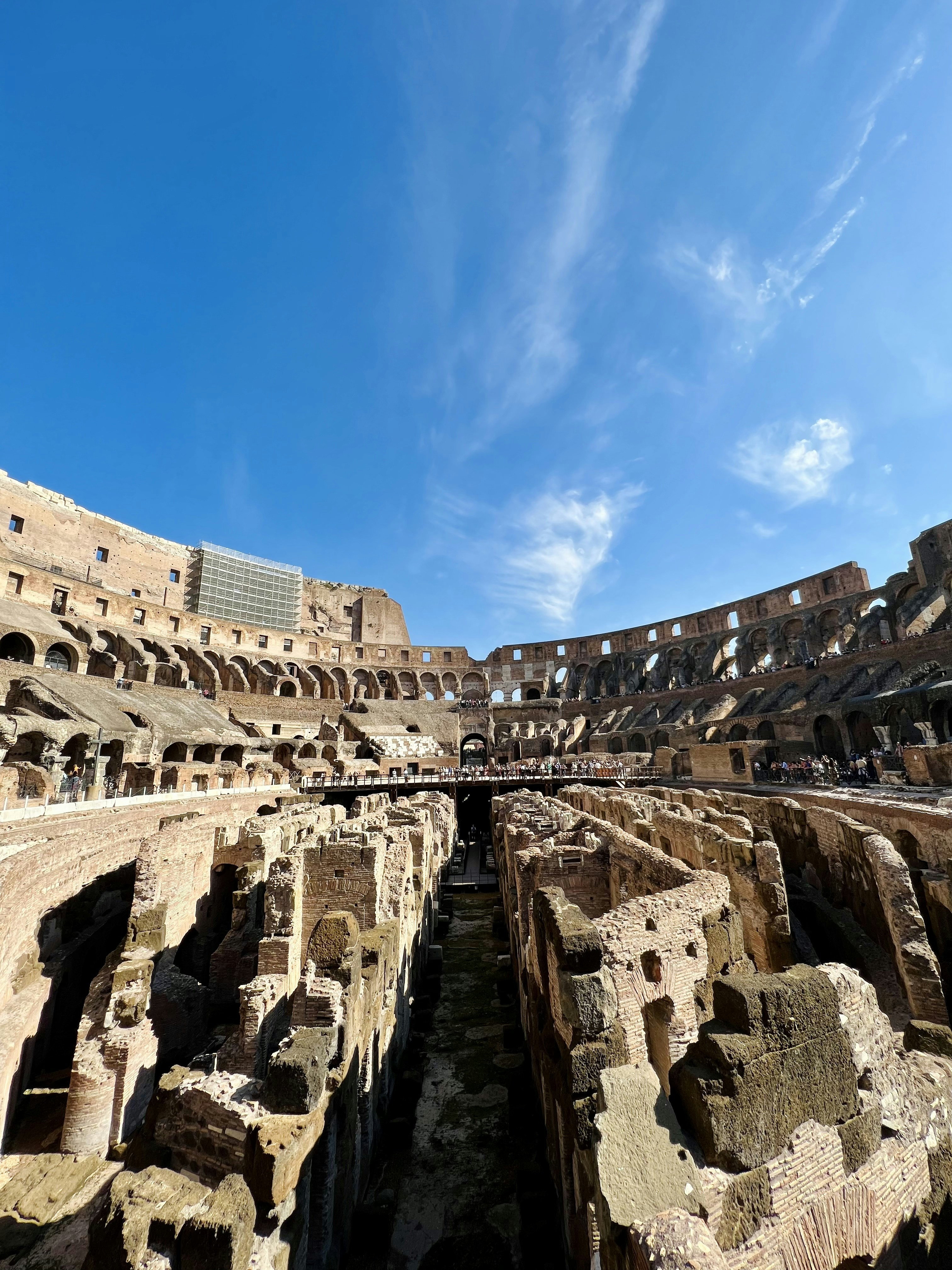 A large stone building photo – Free Colosseo Image on Unsplash