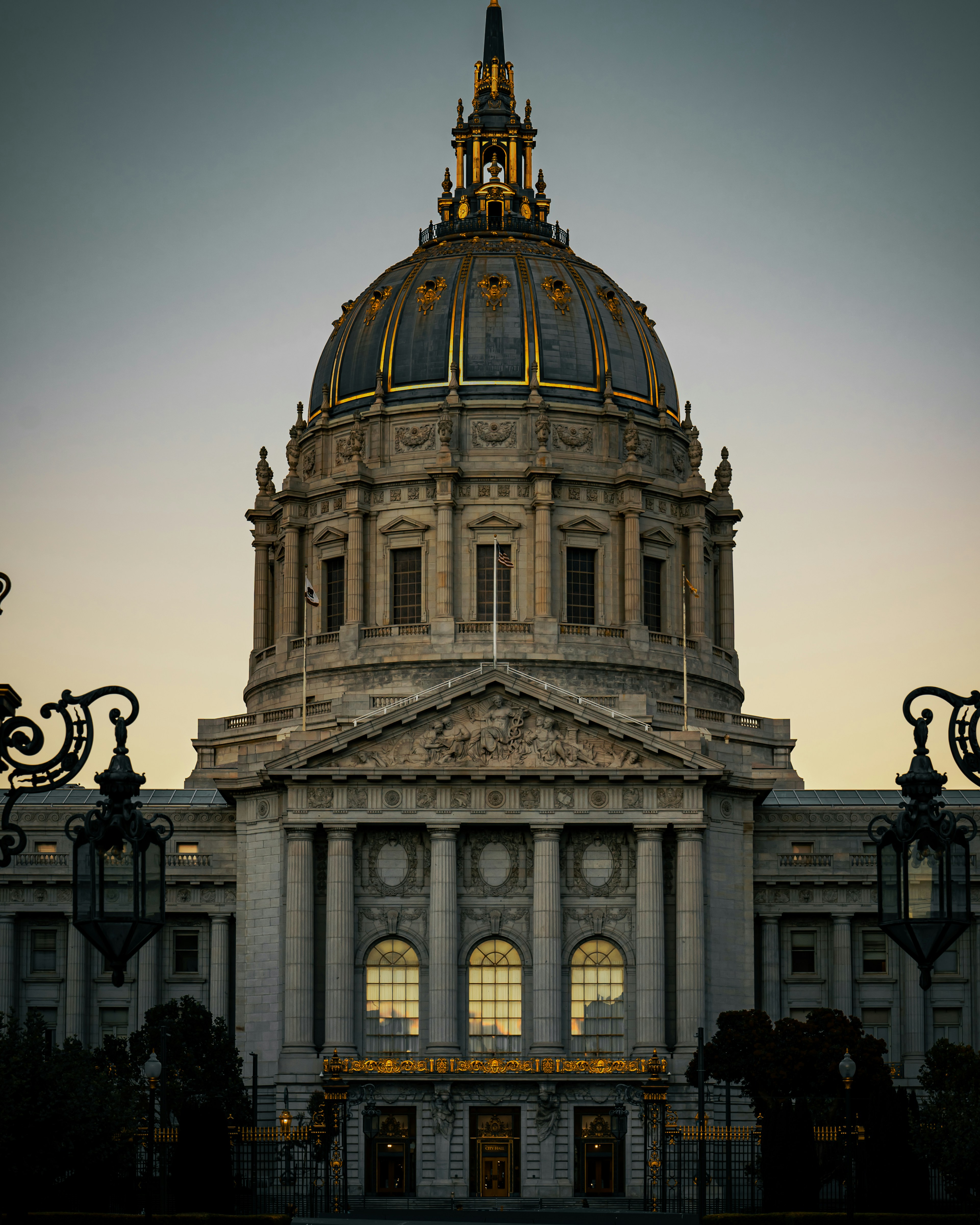 A large building with a domed roof photo – Free San francisco city hall ...