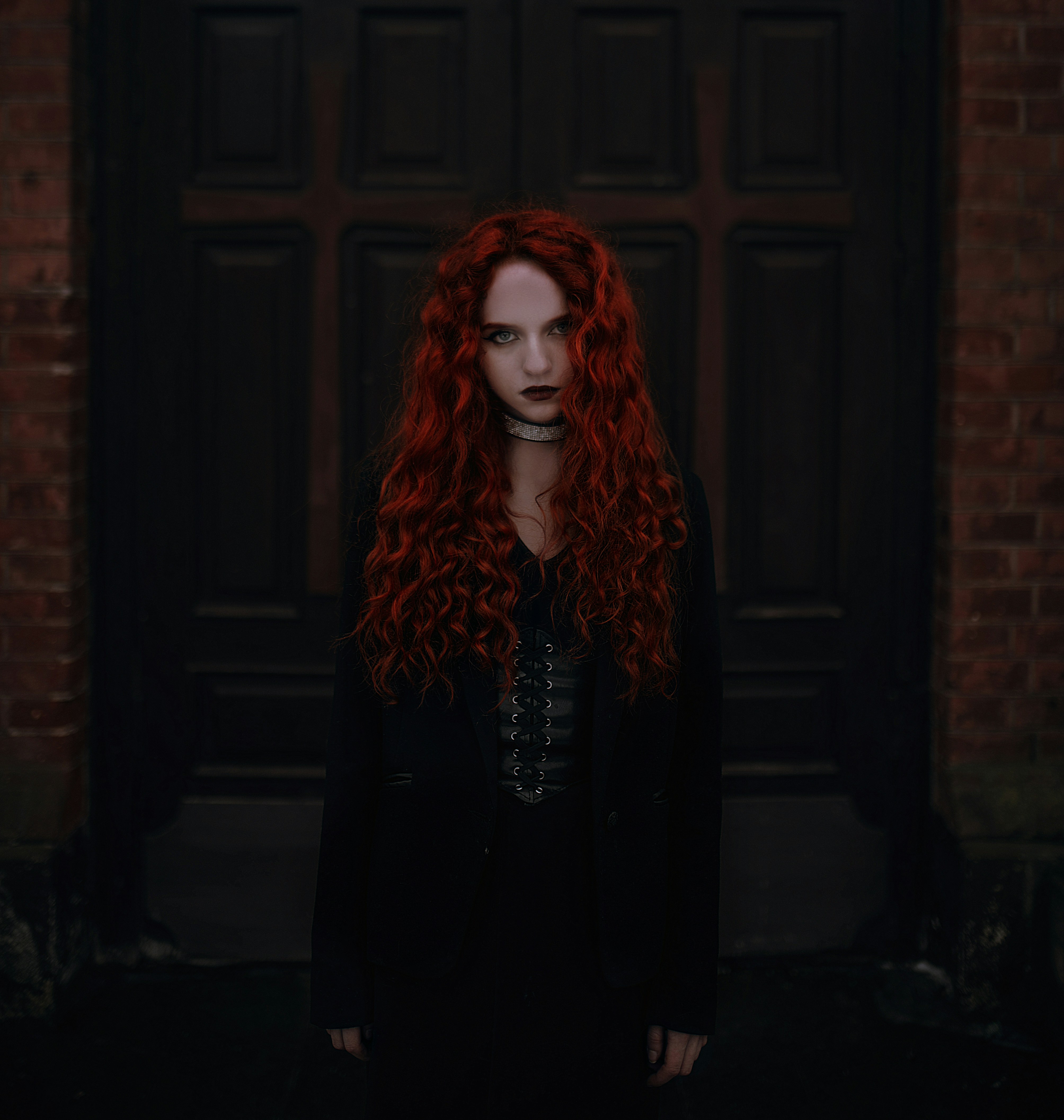 Redhead On Royal Kindom Ad Pictures | Download Free Images on Unsplash
