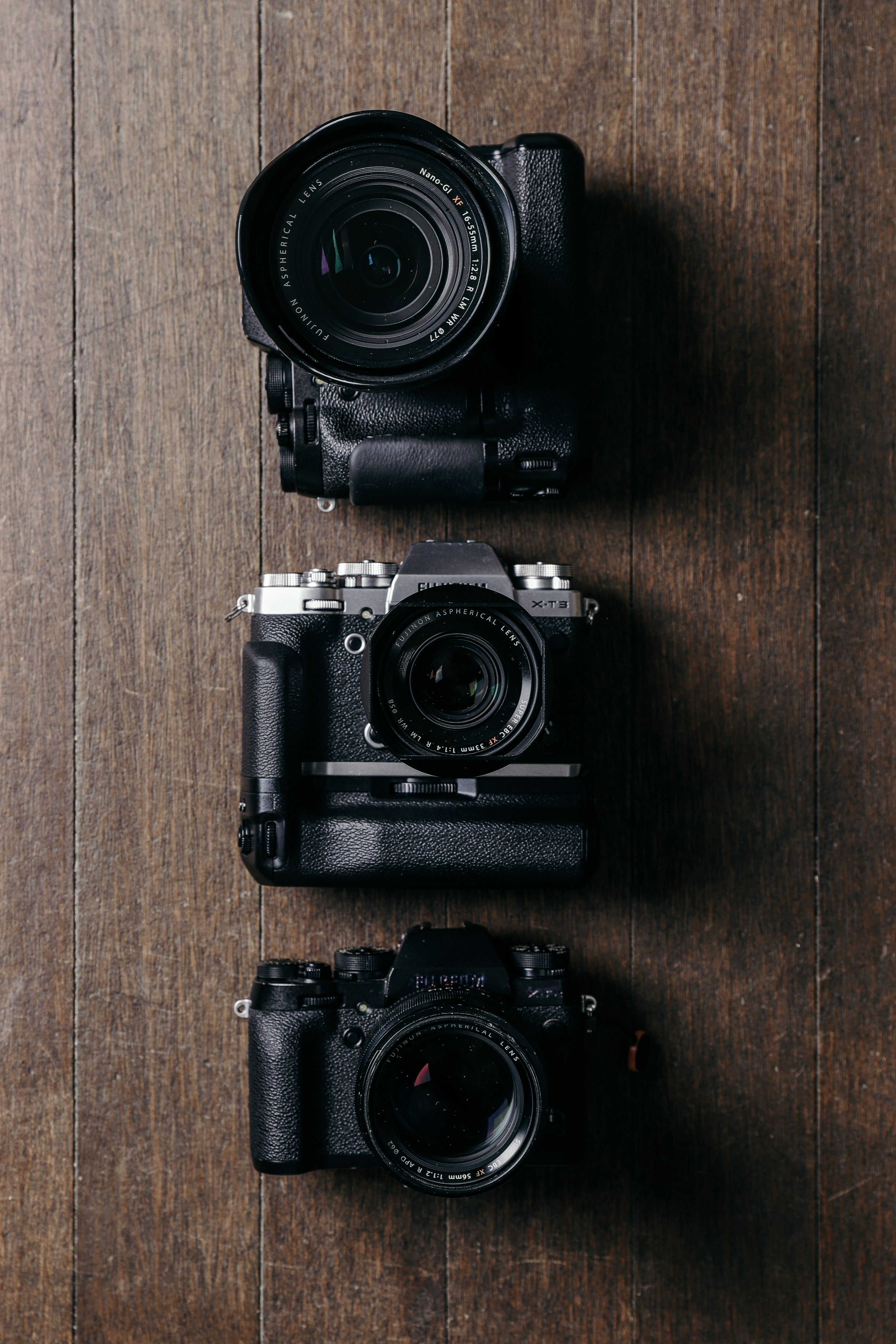 A set of cameras on a table photo – Free Fujifilm camera Image on Unsplash