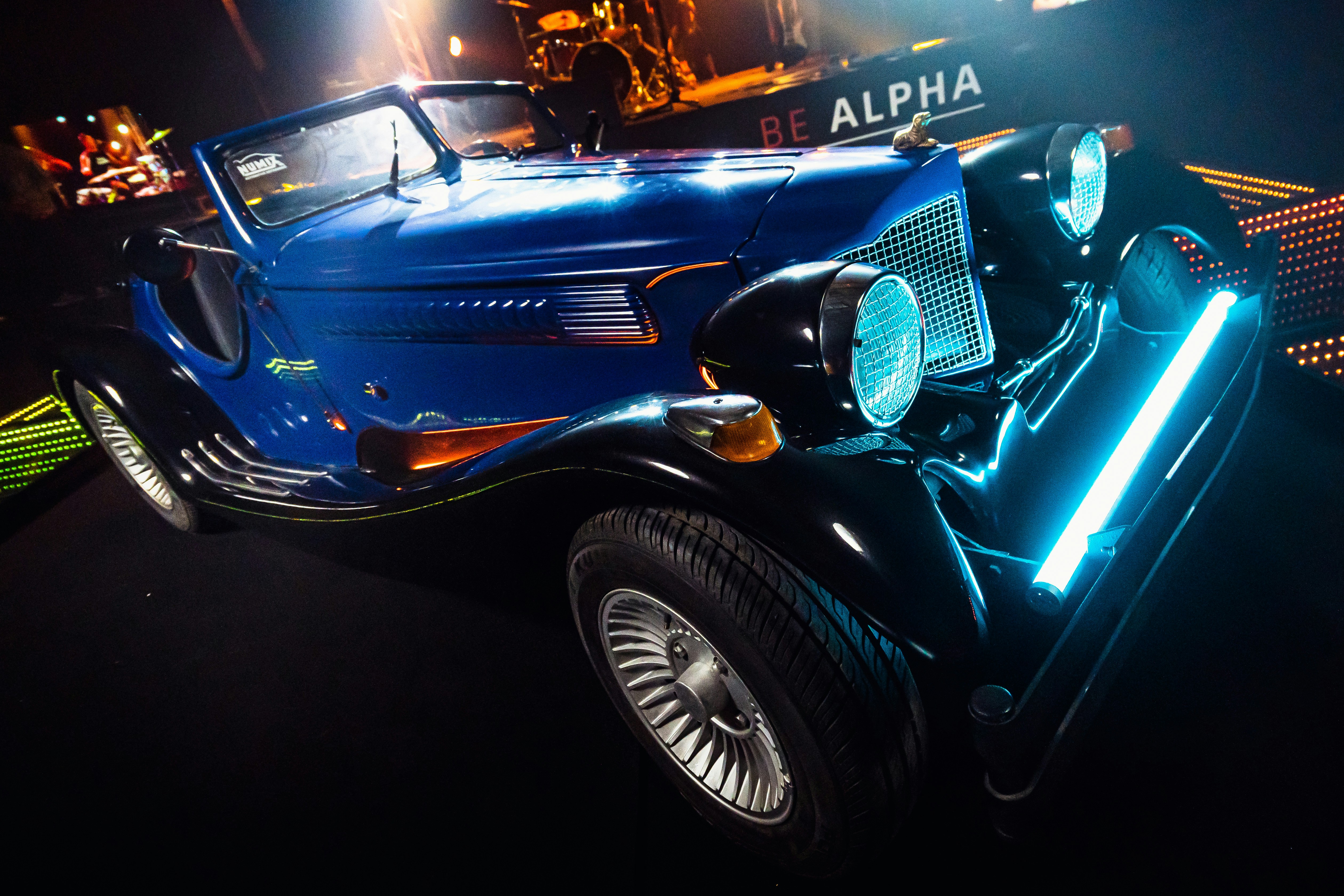 A blue car with lights photo – Free Car Image on Unsplash