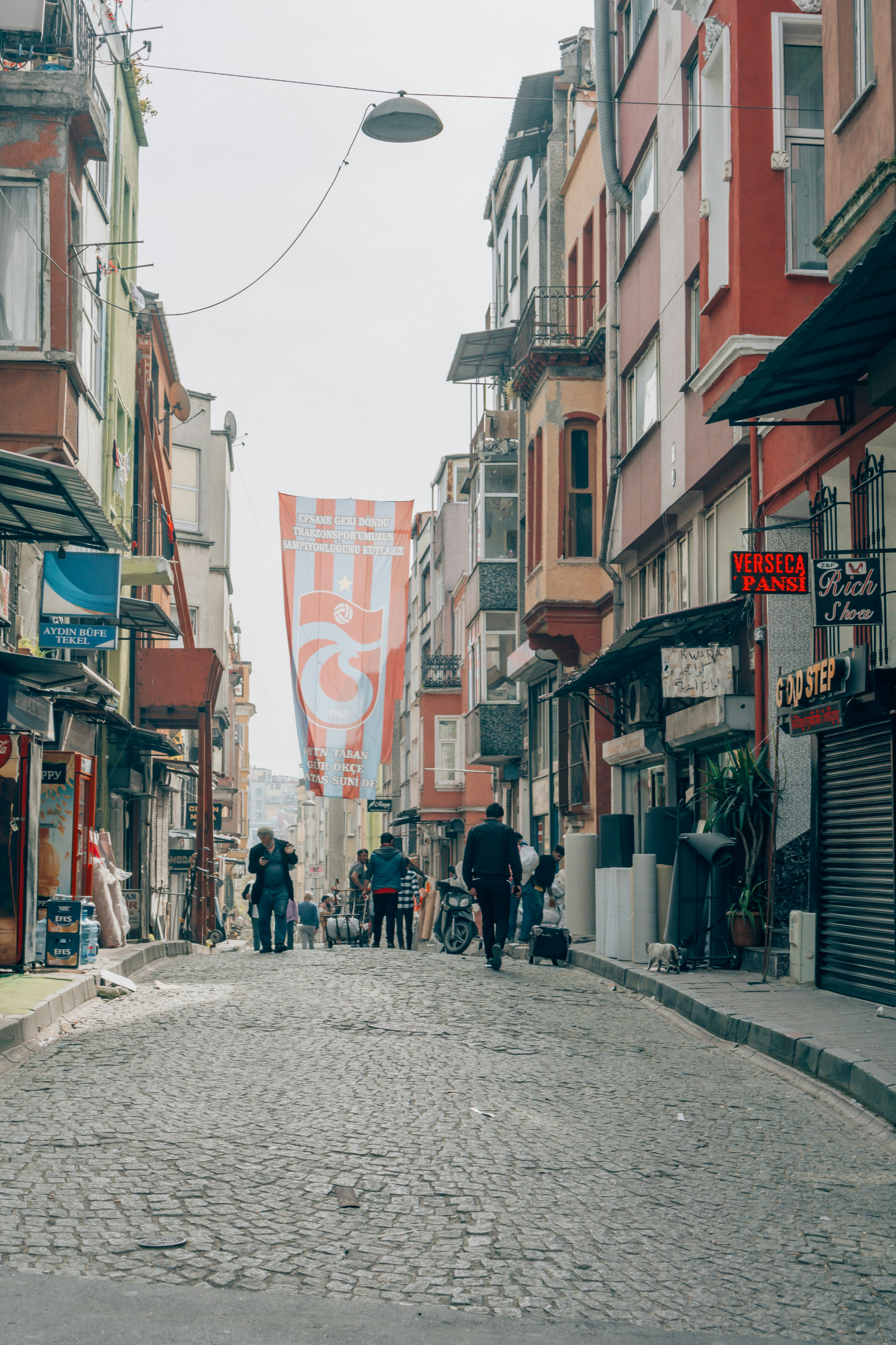 Istanbul Streets Wallpaper